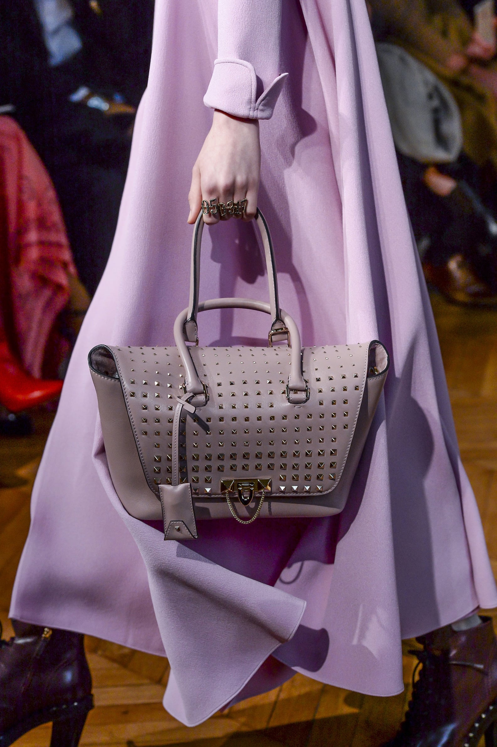 Best Runway Bags at Paris Fashion Week Fall 2017 | PS Fashion