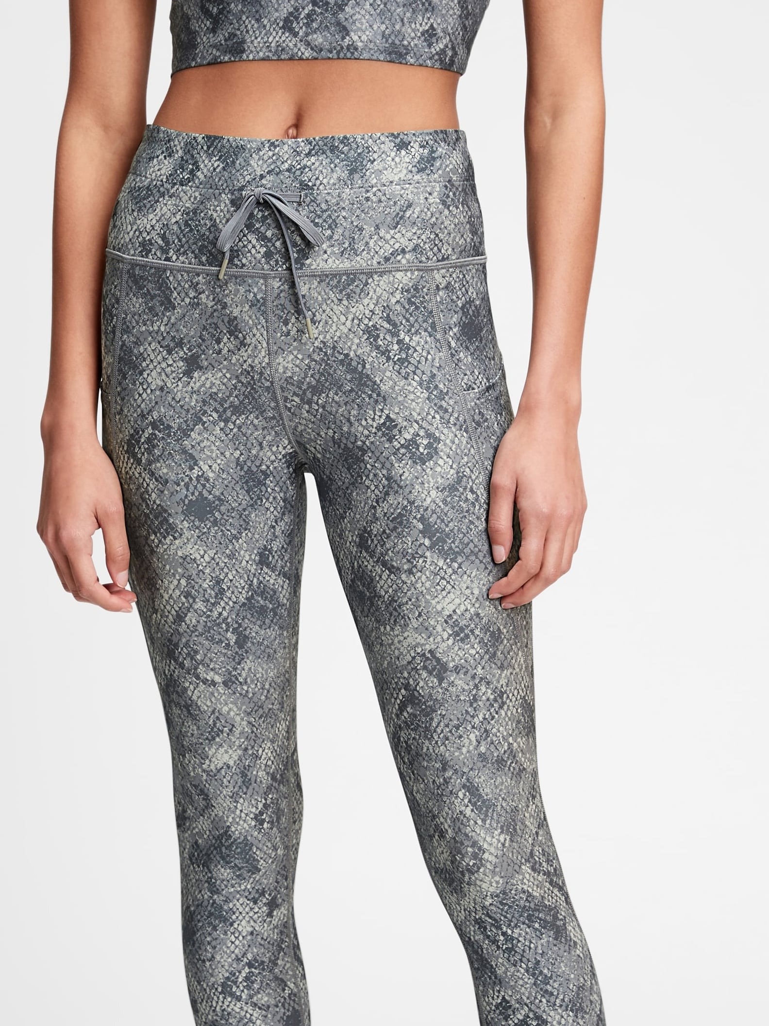 Best New Workout Clothes From Gap | 2021 Guide | POPSUGAR Fitness