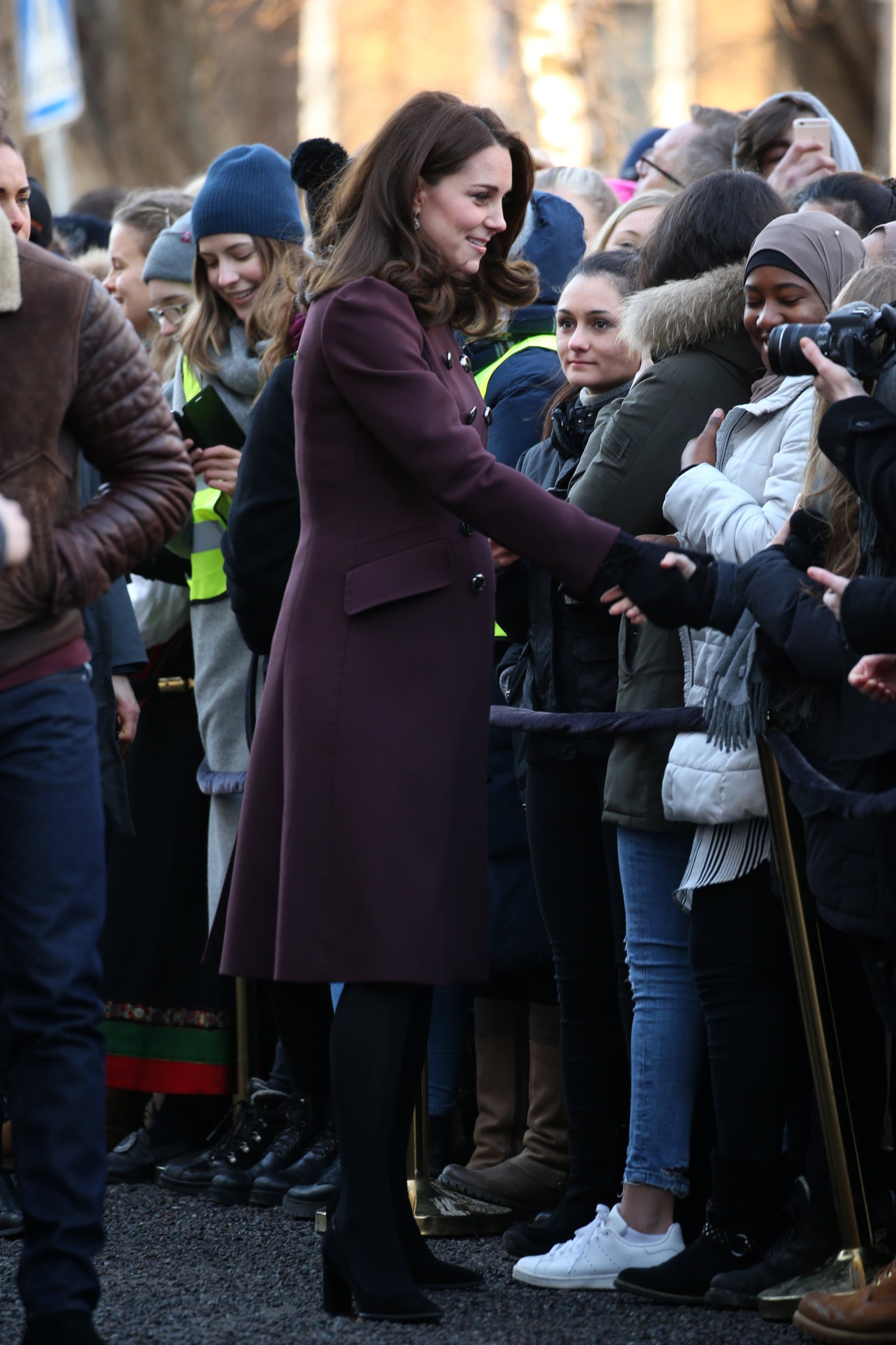 How Tall Is Kate Middleton? | PS Celebrity