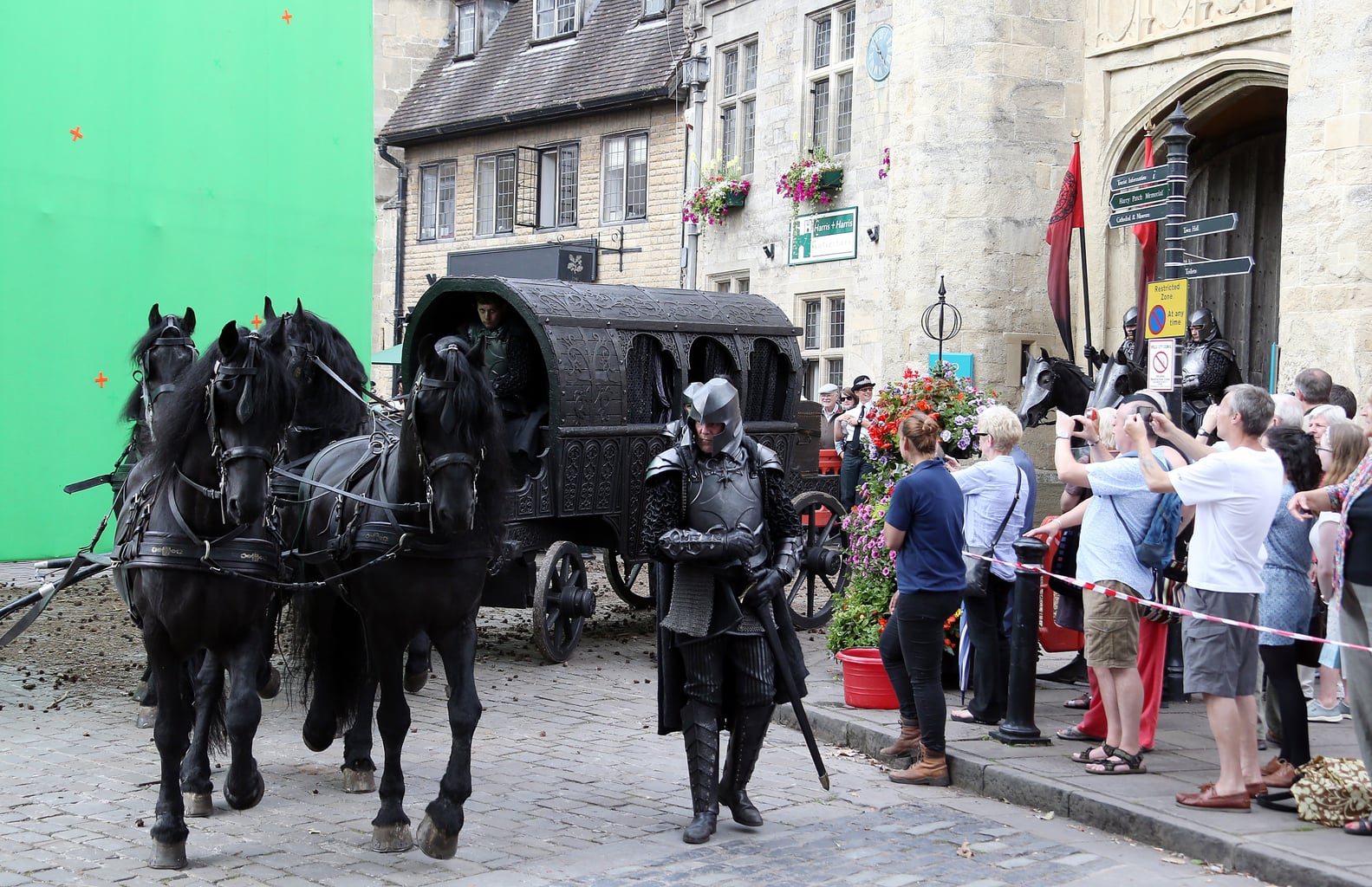 The Huntsman Set Pictures | PS Entertainment