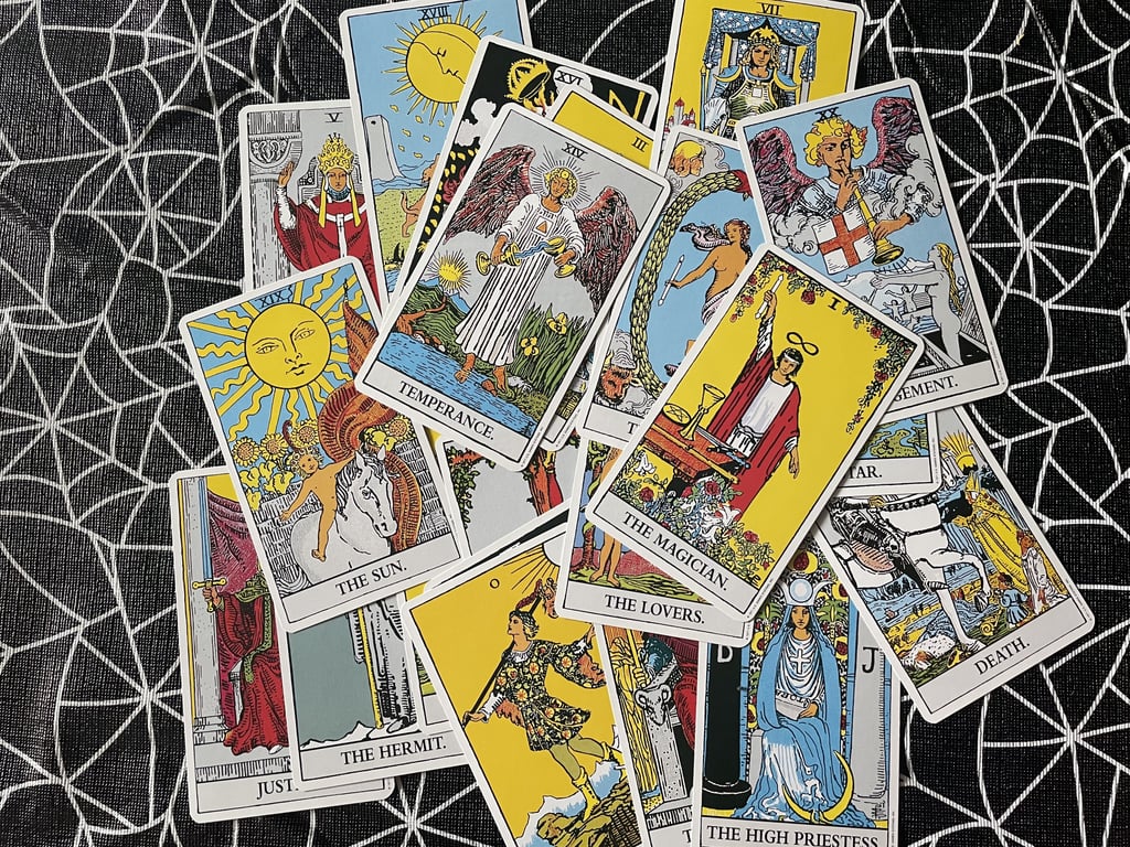 Give Yourself A Tarot Reading What To Do At Home On Halloween 2021 