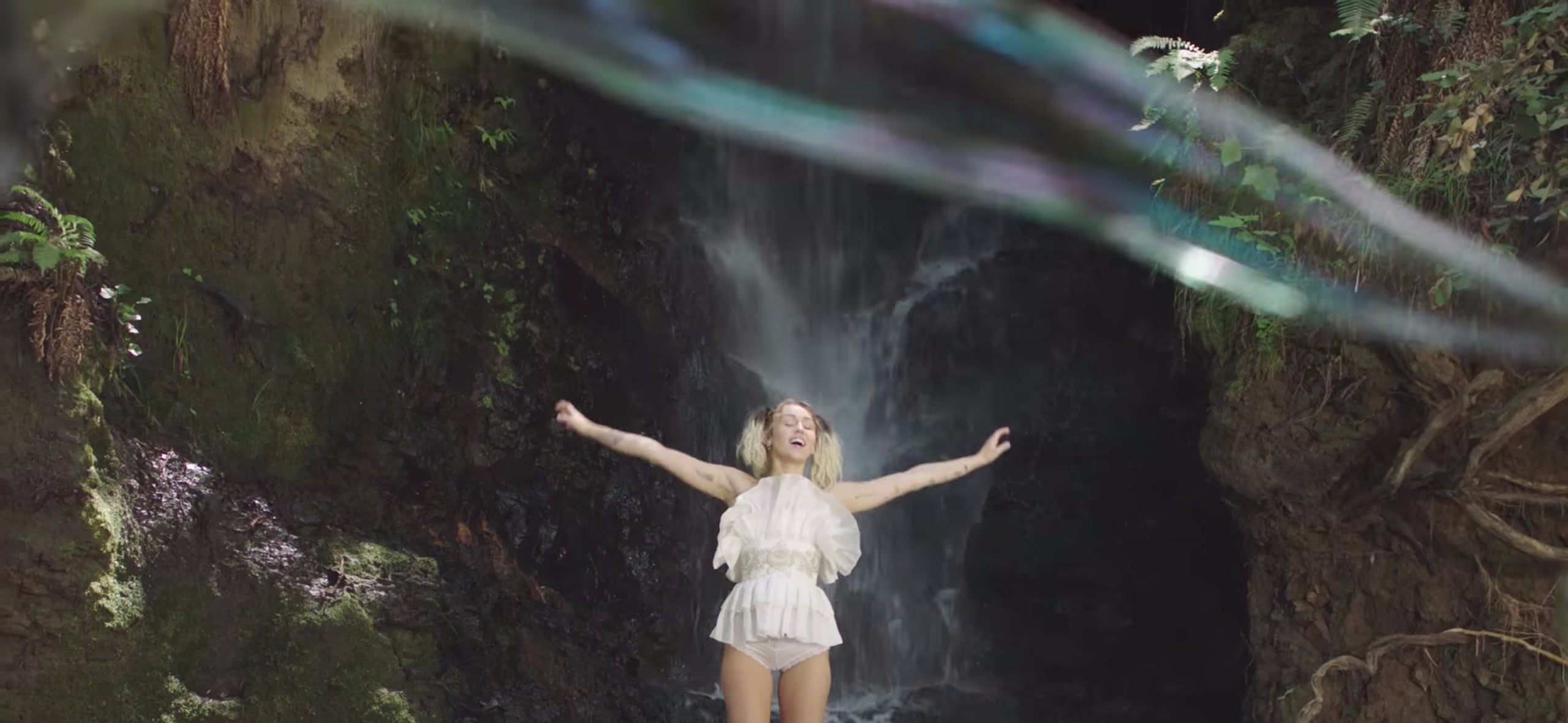 Miley Cyrus Outfits in Malibu Video | POPSUGAR Fashion