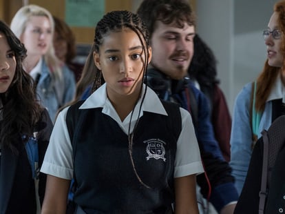Differences Between The Hate U Give Book and Movie | POPSUGAR Entertainment