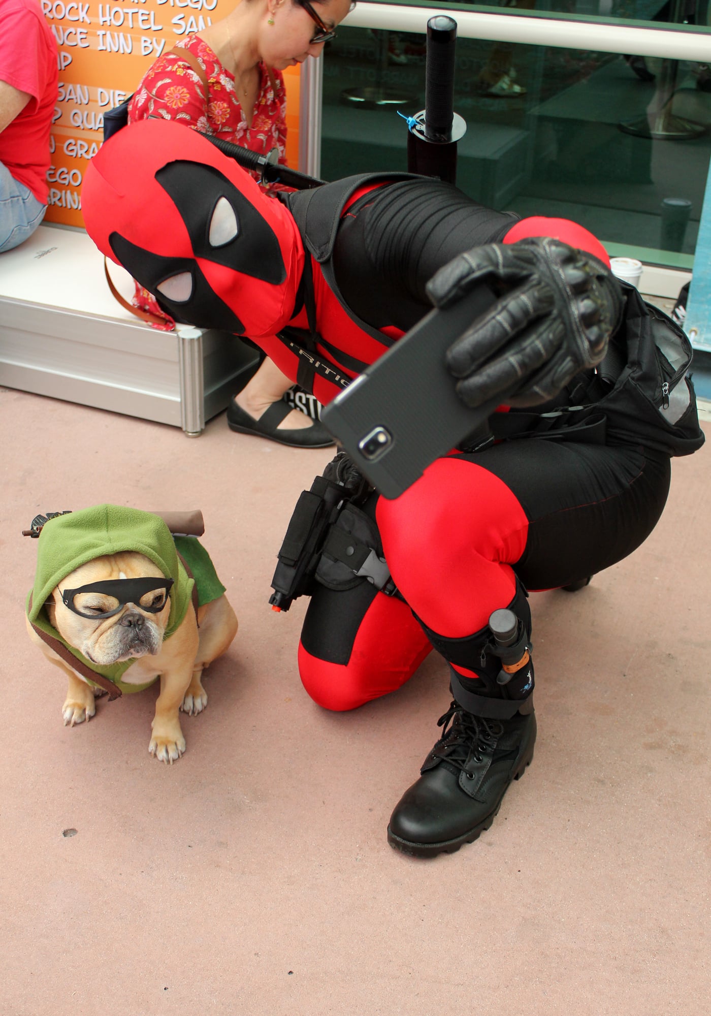 Green Deadpool Cosplay