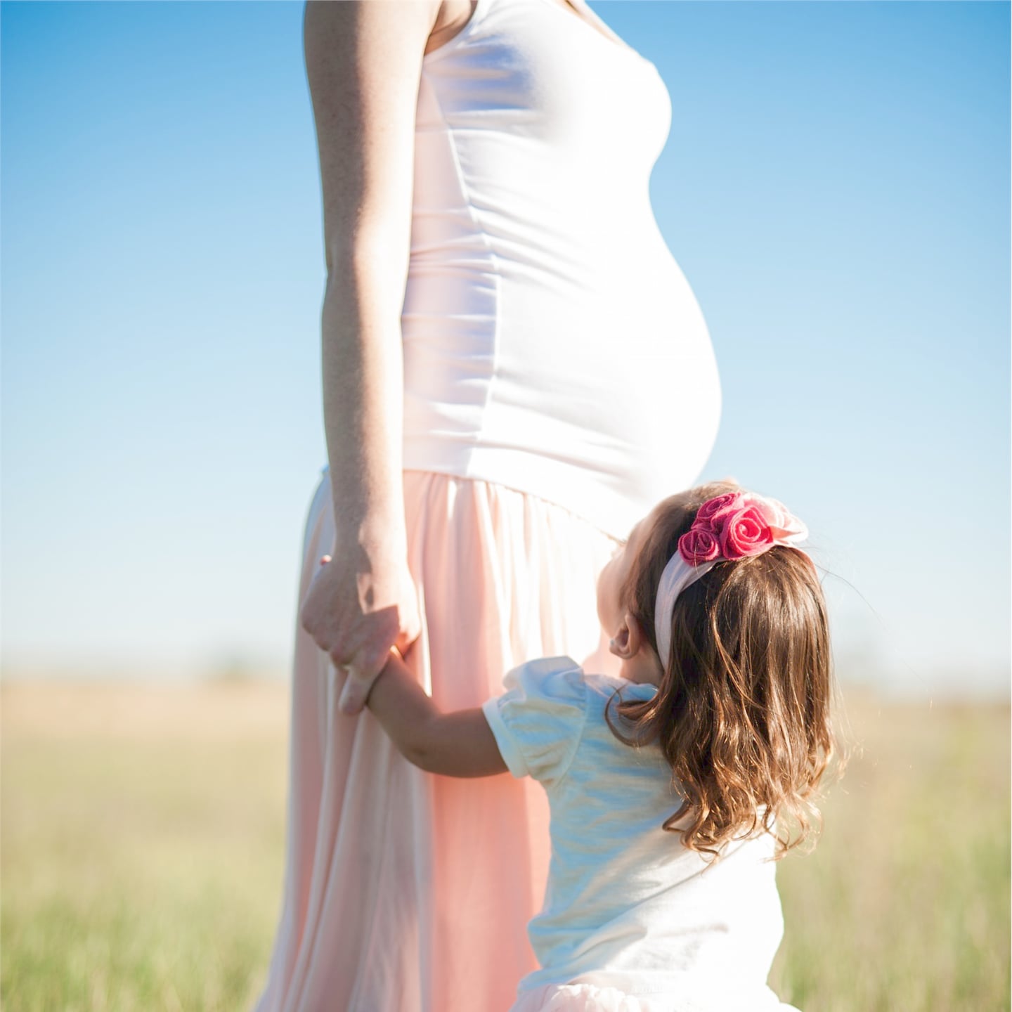 Creative Ways to Document Your Pregnancy | PS Family