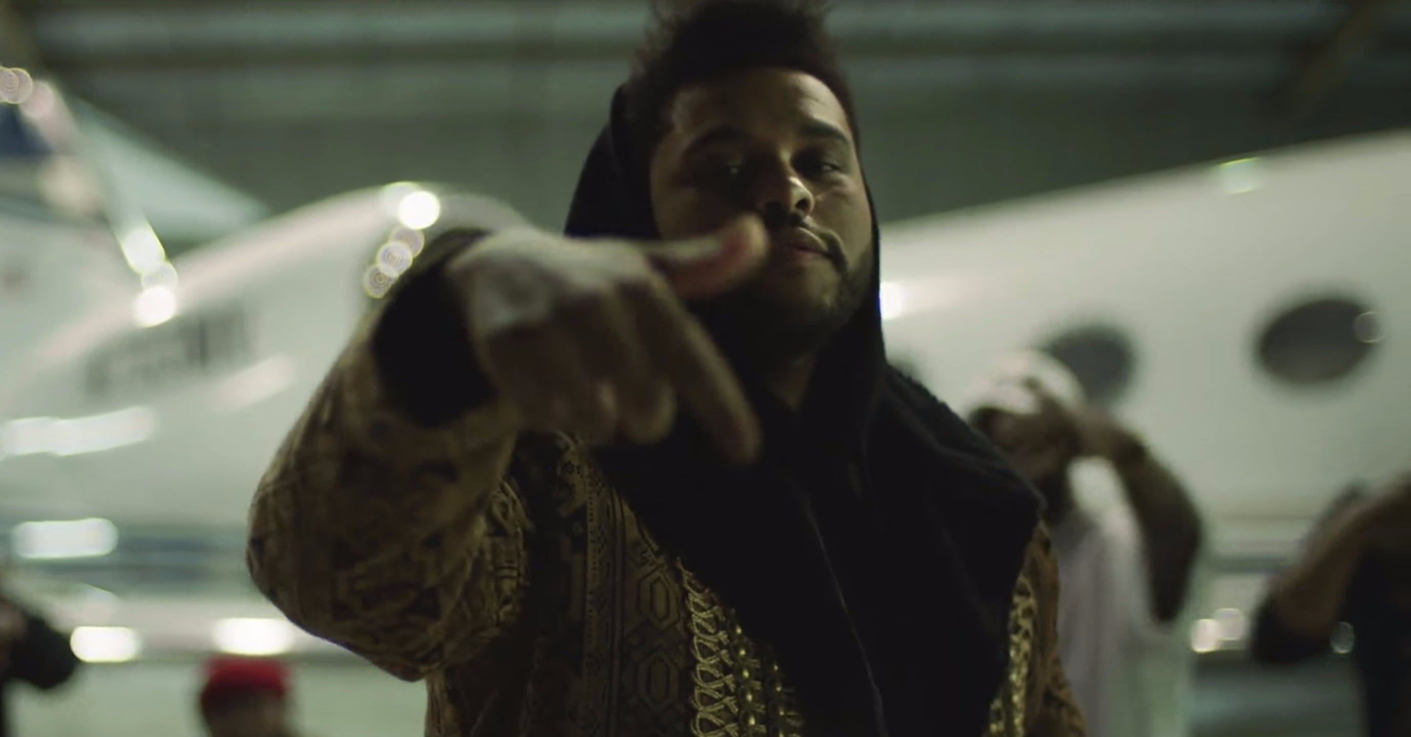 The Weeknd's "Reminder" Music Video | POPSUGAR Entertainment