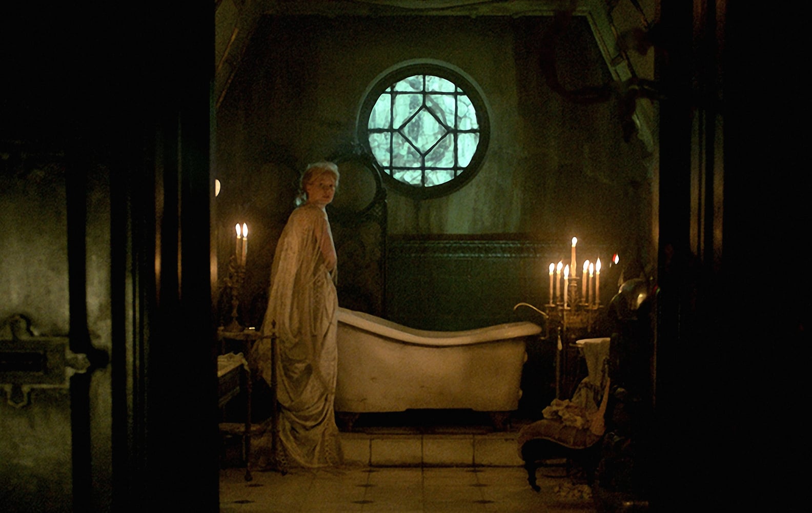 How Scary Is Crimson Peak? | PS Entertainment
