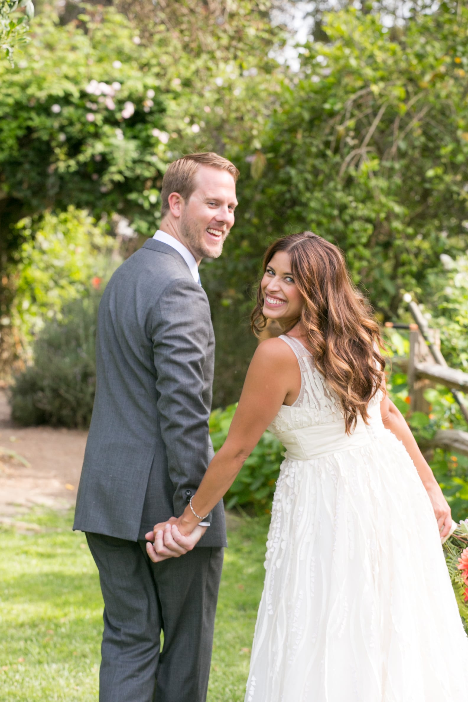 Outdoor Summer Wedding Photos | PS Love