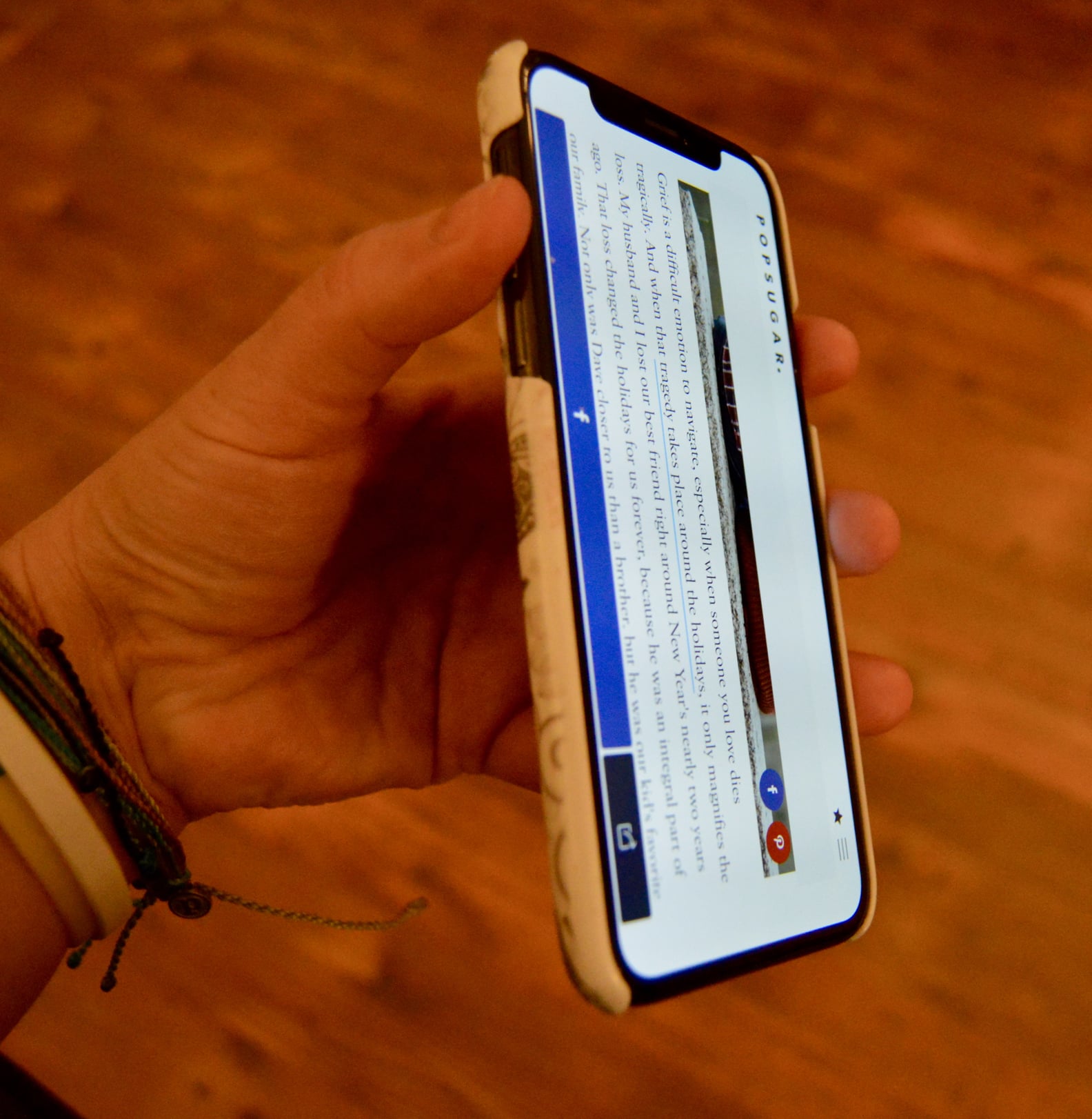 How to Take a Screenshot on iPhone XR, X, XS, and XS Max | PS Tech