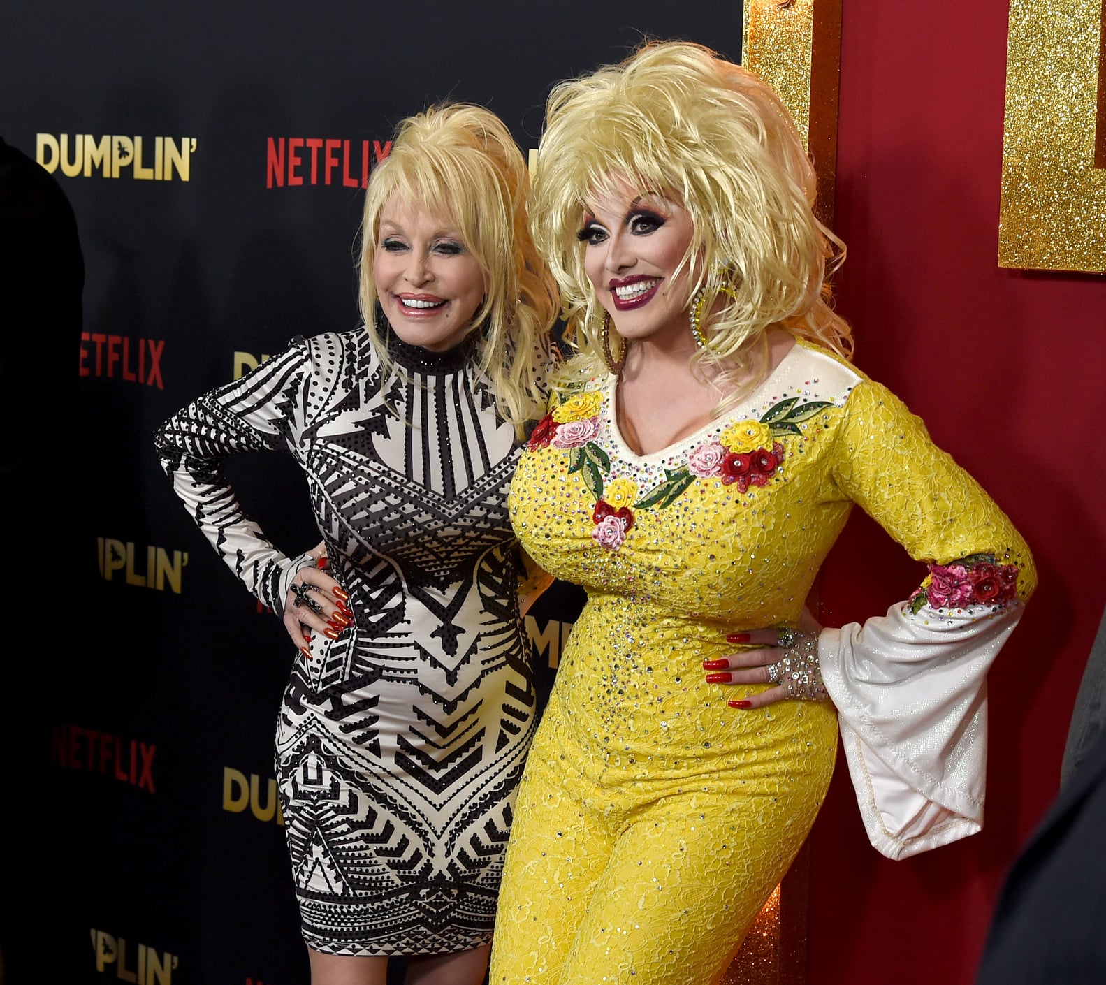 Dolly Parton With Drag Queen at Dumplin' Premiere | PS Celebrity