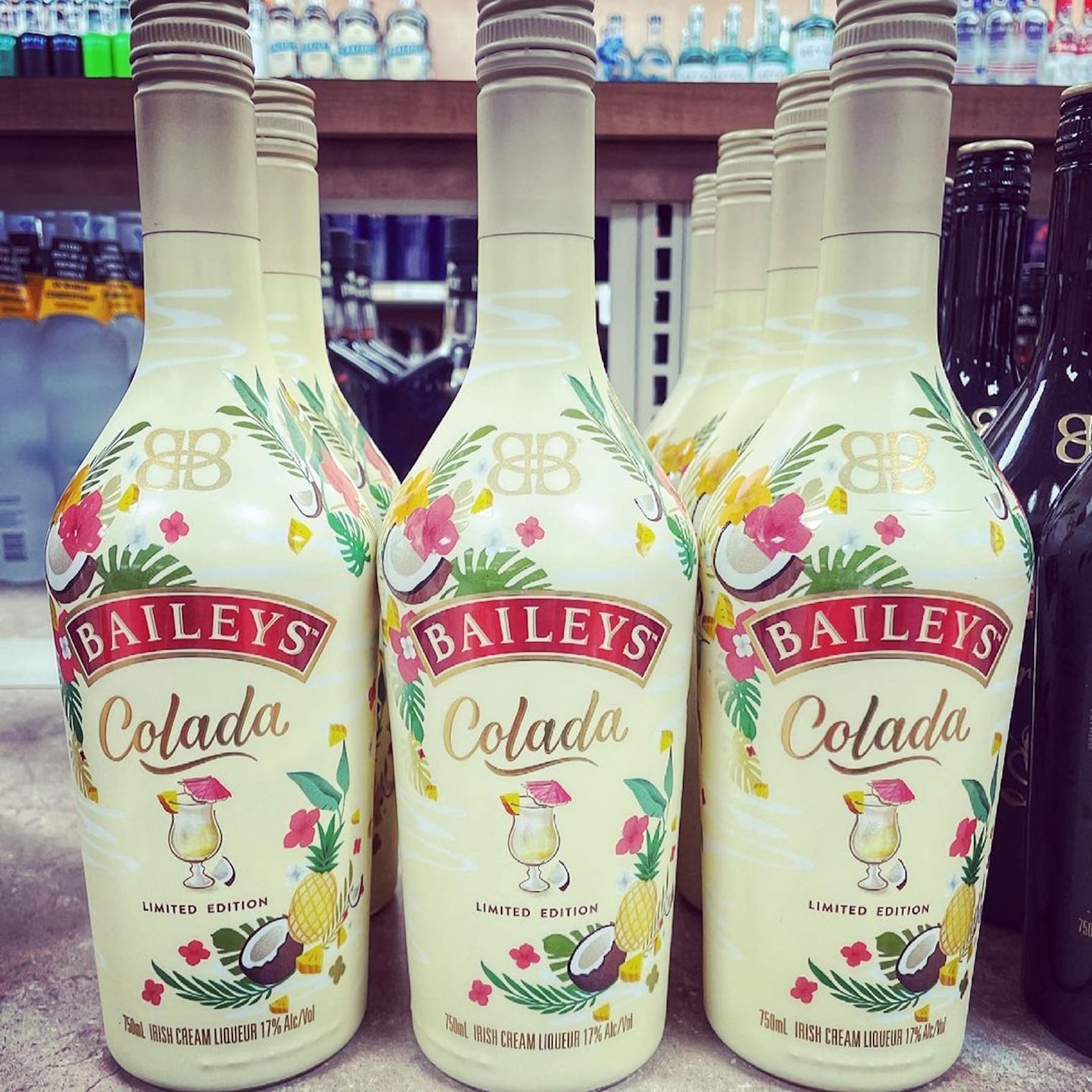 Baileys's New Colada Liqueur Flavor Looks So Refreshing | PS Food