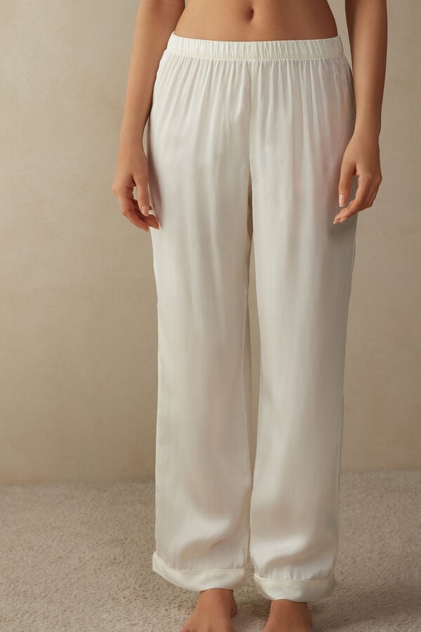 J Lo Is Intimissimi Lingerie Brand's Ambassador | POPSUGAR Fashion UK