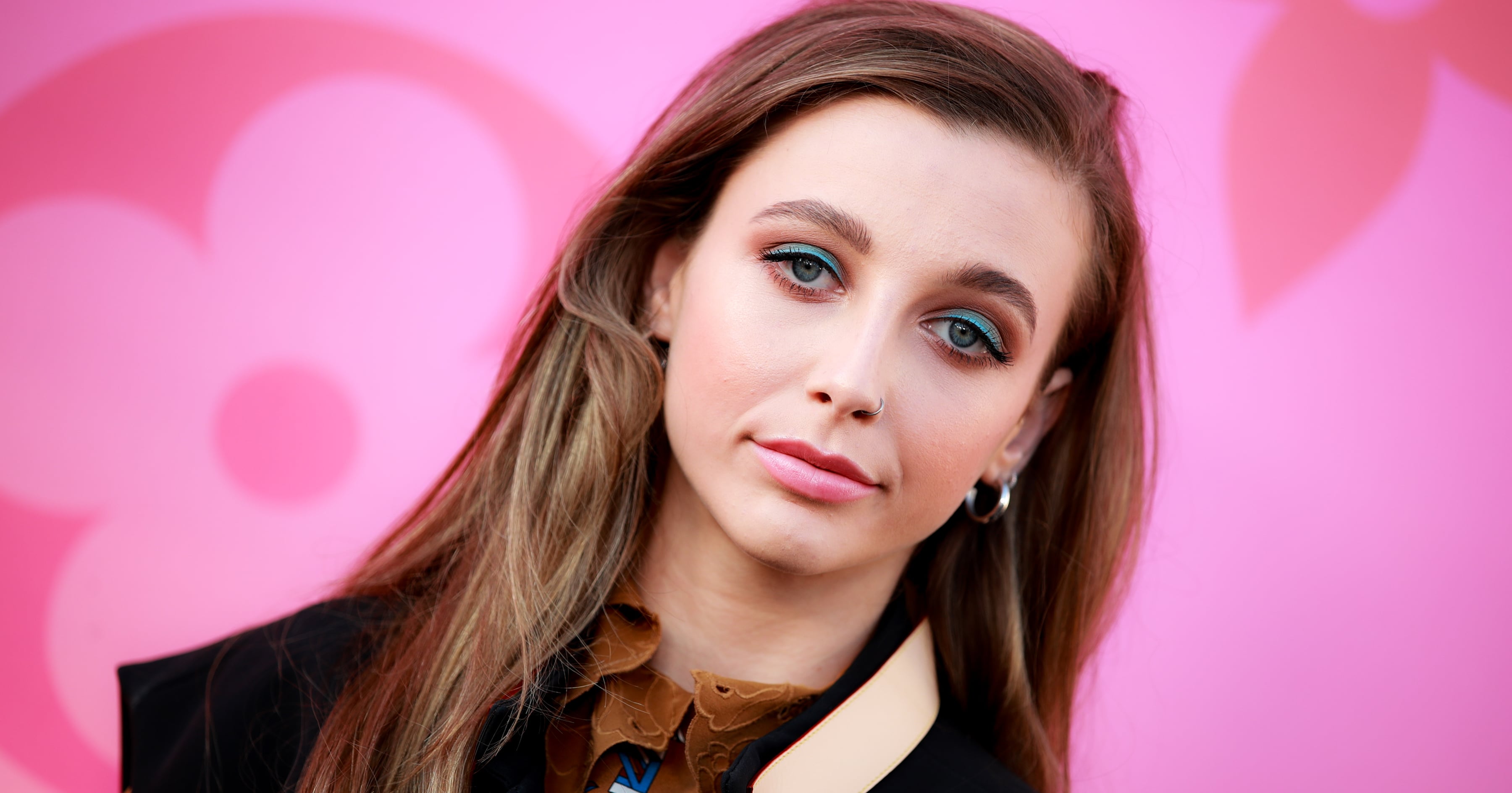 Emma Chamberlain Debuts a New Bangs Hairstyle | PS Beauty