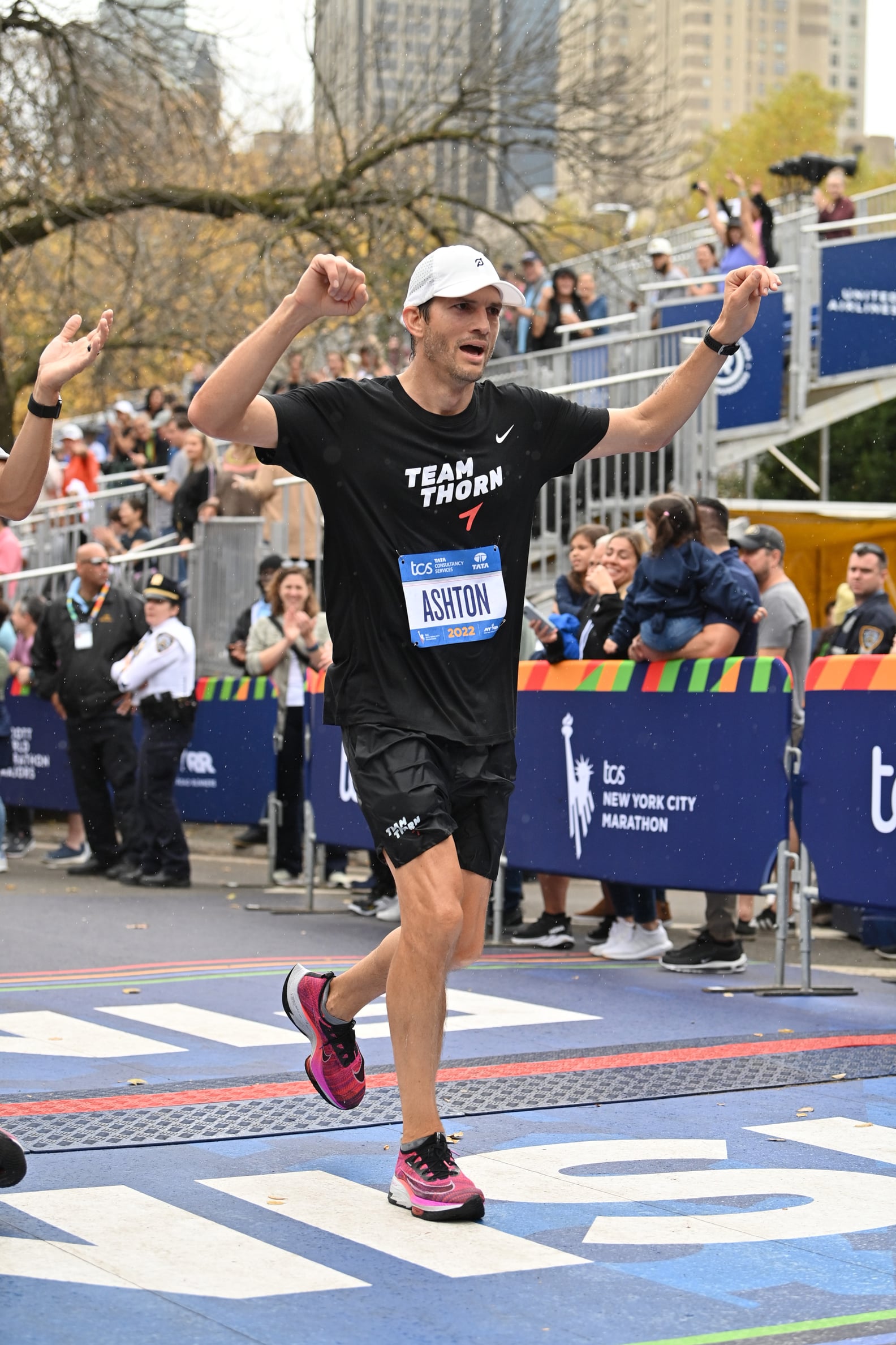 Celebrities Who Ran the NYC Marathon 2022 | Photos | PS Fitness
