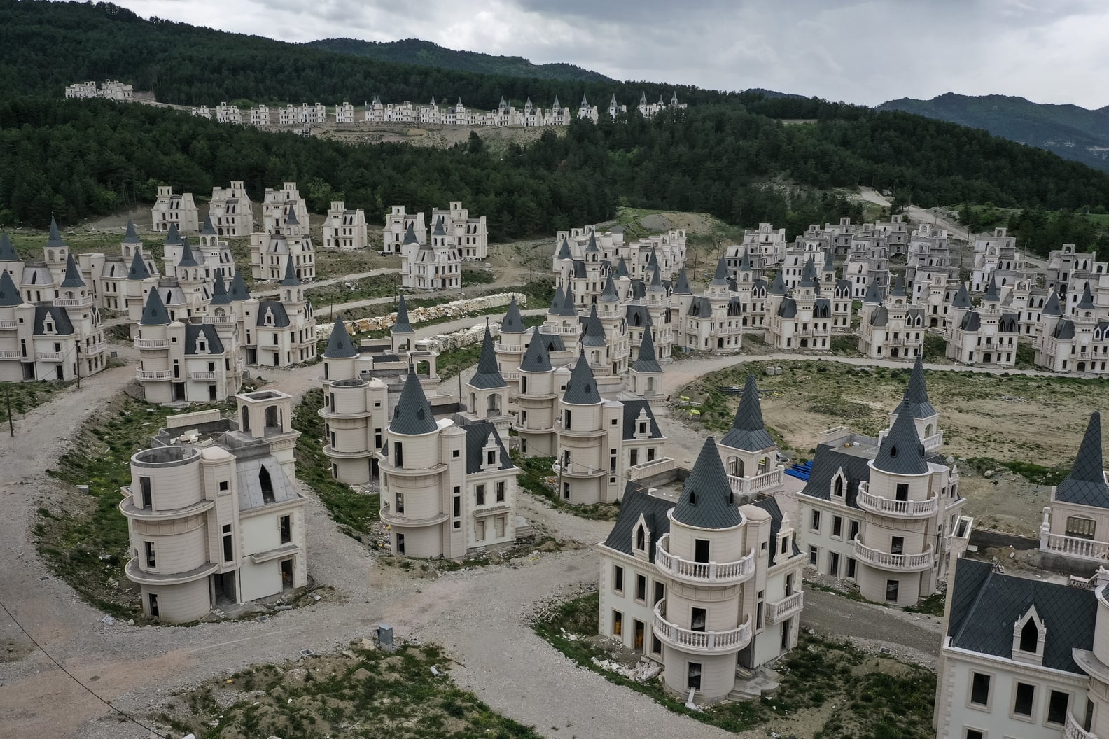 See a Ghost Town in Turkey Filled With Disney Castles | PS UK Smart Living