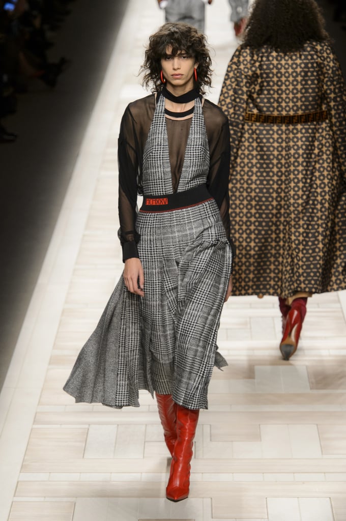 Fendi Fall 2017 Runway Show | POPSUGAR Fashion