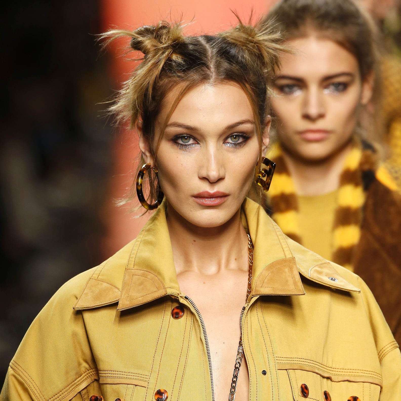 5 Space Bun Hairstyles For Inspiration | PS Beauty