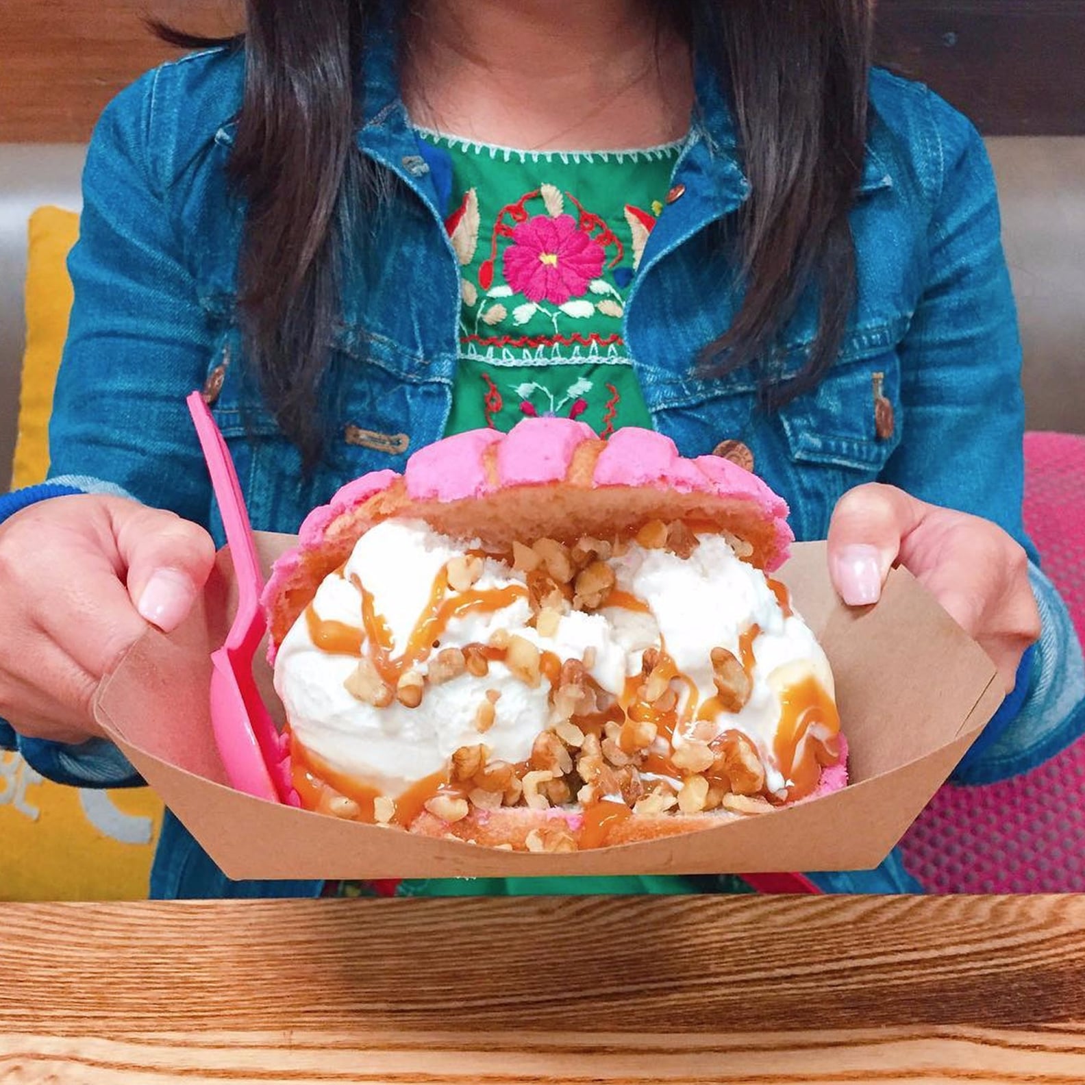 Horchateria Concha Ice Cream Sandwich | PS Latina