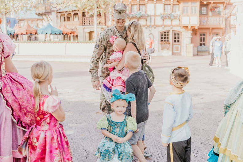 Photos of Military Dad Surprising His Family at Disney World | POPSUGAR ...