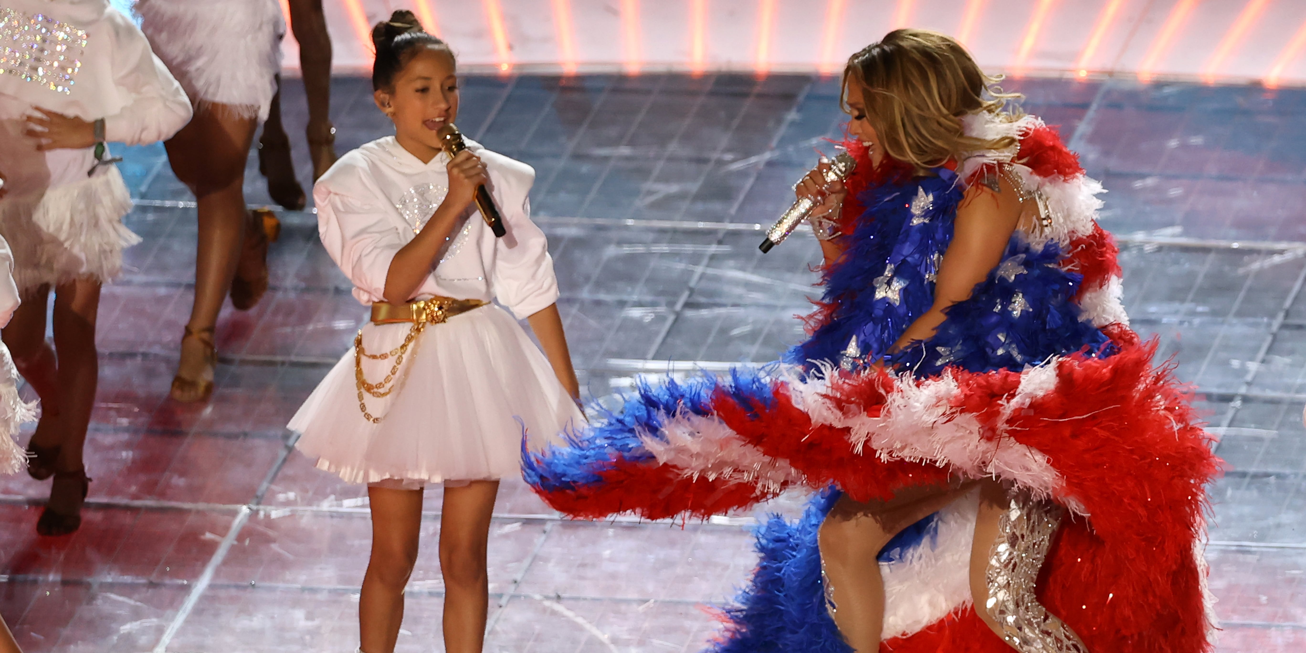 Watch Jennifer Lopez's Daughter Emme Sing at the Super Bowl | PS Family