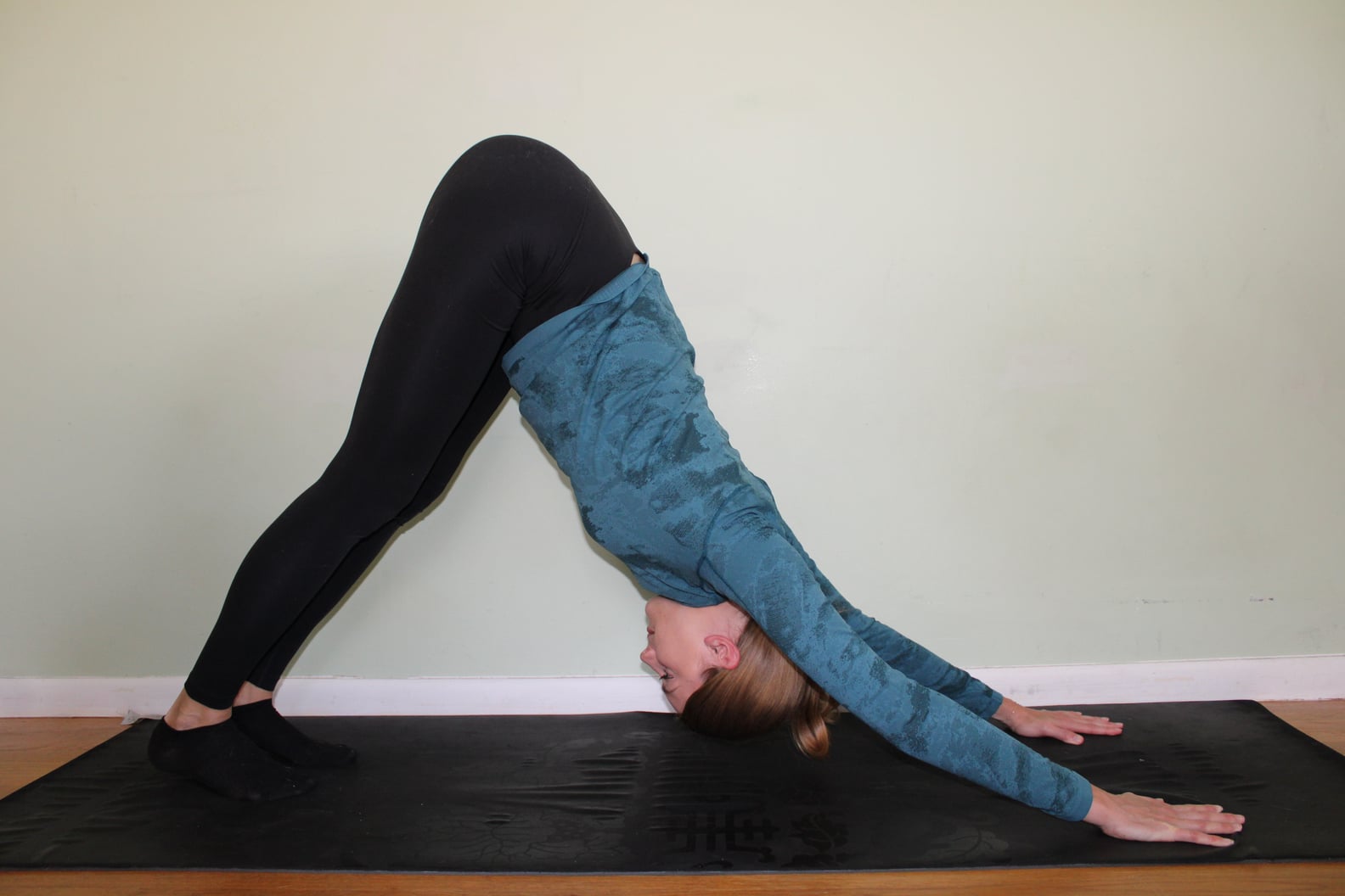 7 Best Hamstring Stretches | PS Fitness