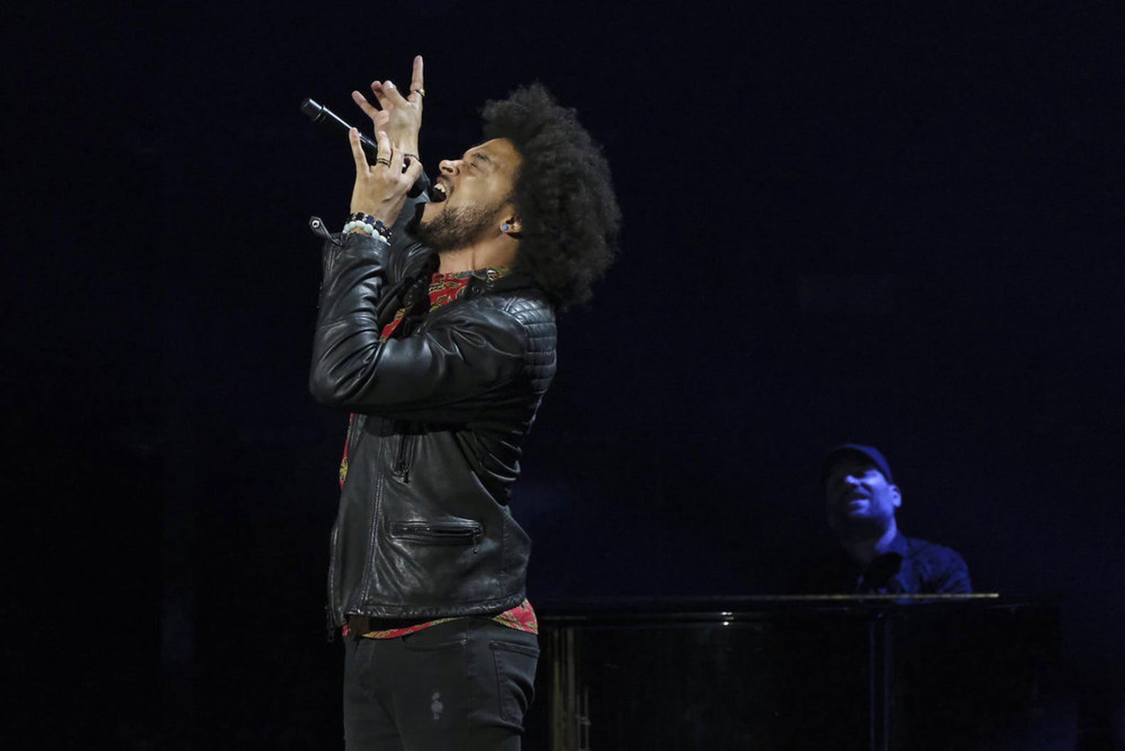 Mackenzie Singing "Faithfully" on America's Got Talent Video | PS ...