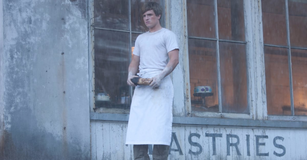The Hunger Games Deleted Scene of Katniss and Peeta | PS Entertainment