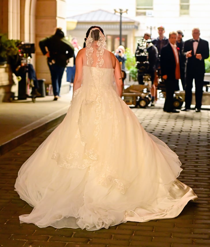 Selena Gomezs Wedding Dress In Only Murders In The Building Popsugar