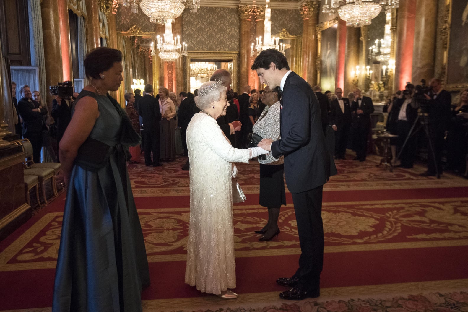 Queen Elizabeth and Justin Trudeau at Commonwealth Reception | PS Celebrity