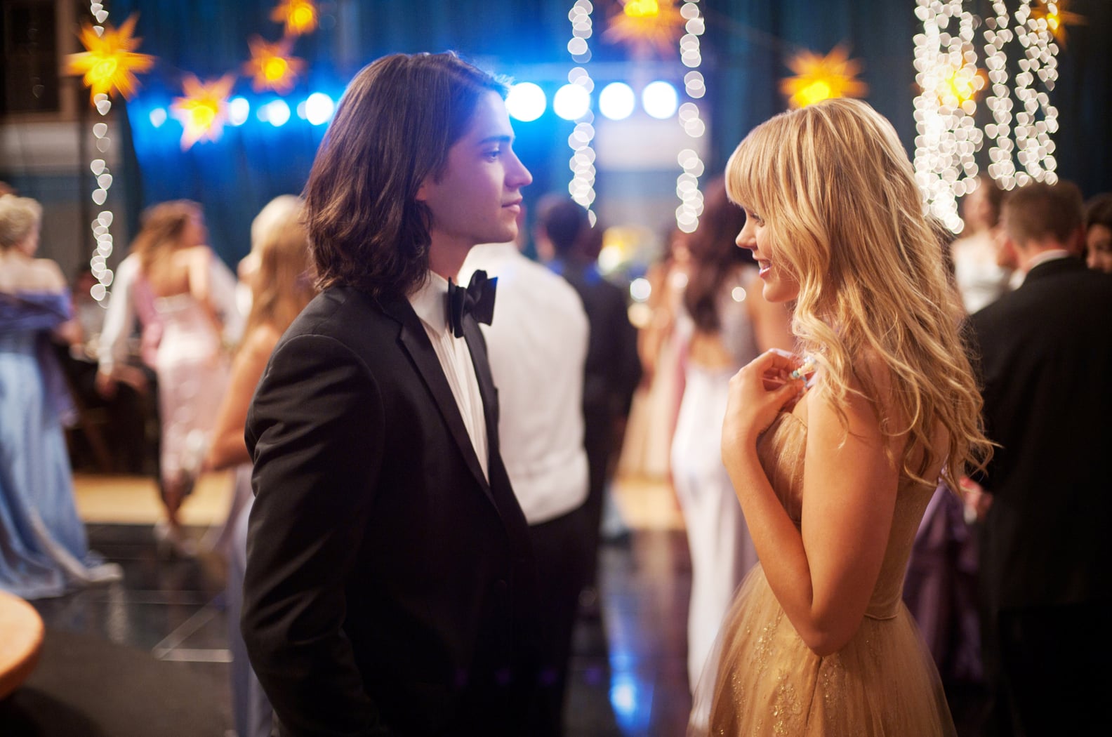 Movies About Prom and Where to Watch Them | POPSUGAR Entertainment