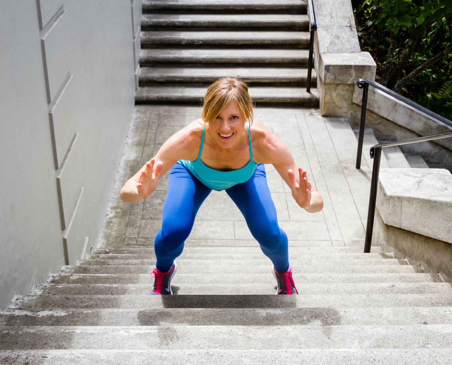 Outdoor Ab and Butt Workout | PS Fitness