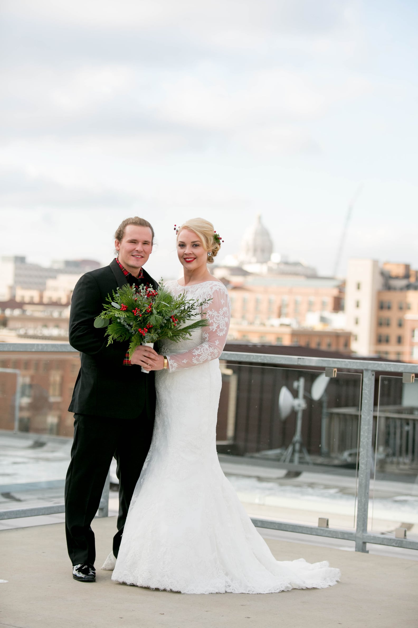 Plaid Holiday Wedding | PS Love