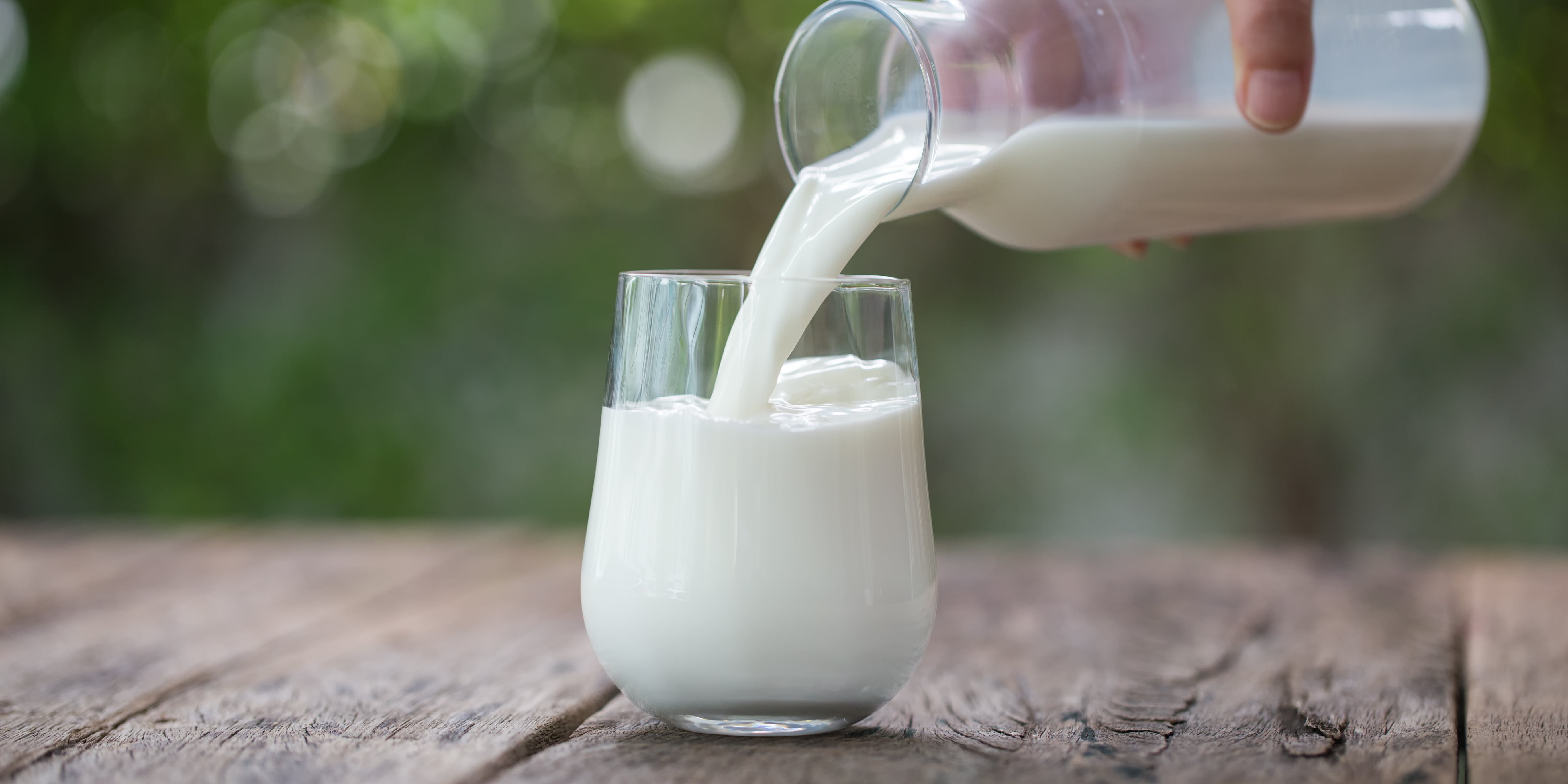 The Dangers of Raw Milk, According to a RDN | PS Health