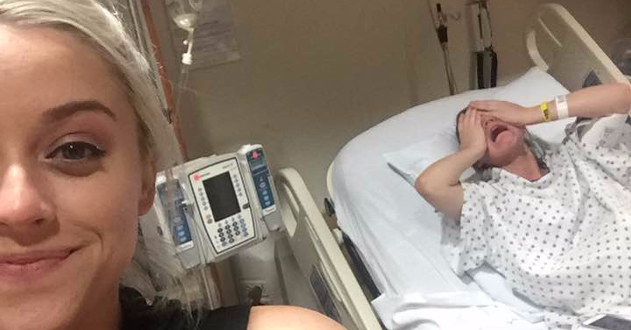 Woman Takes Selfie While Sister Is in Labor | POPSUGAR Family