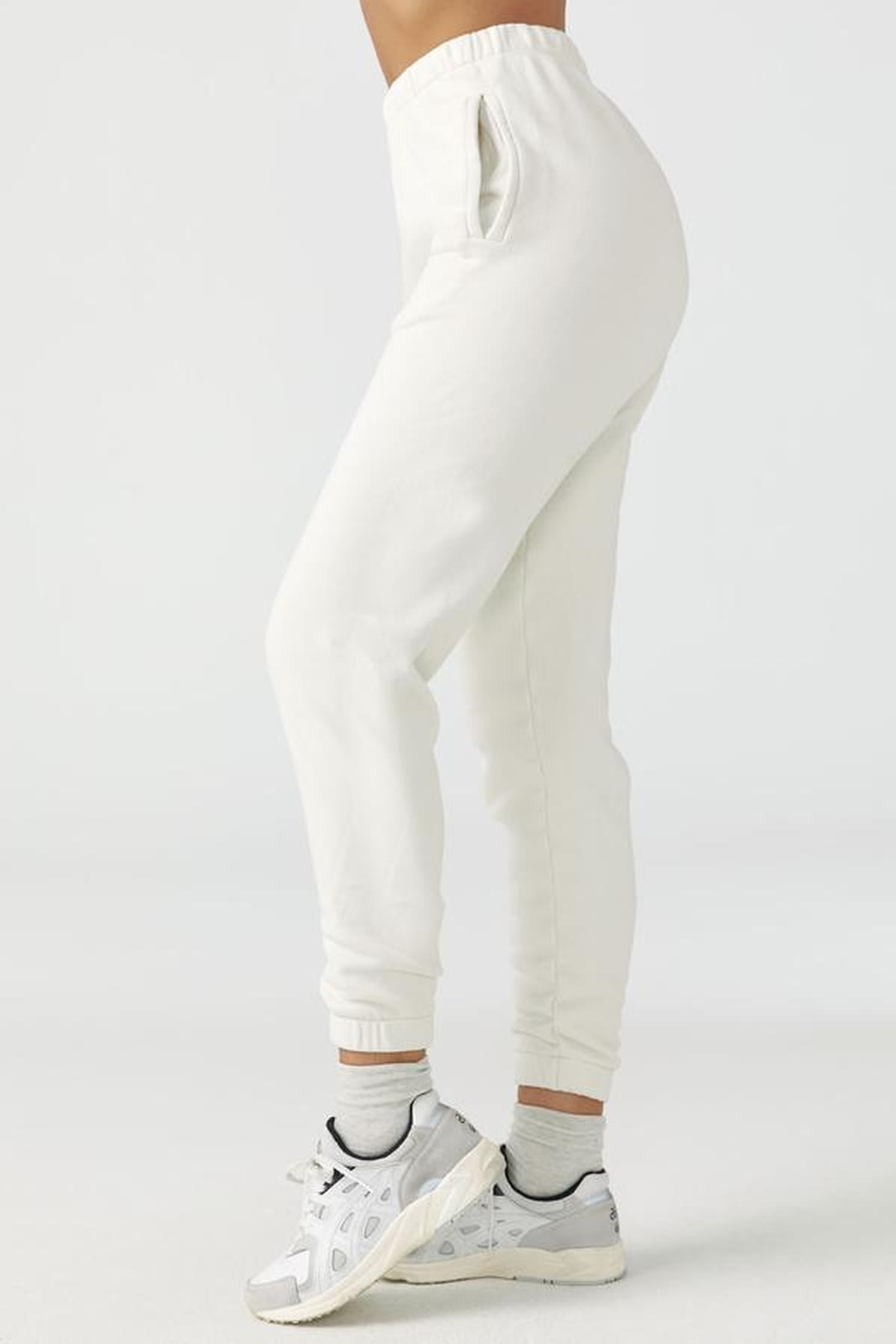 How to Wear White Sweatpants | PS UK Fashion