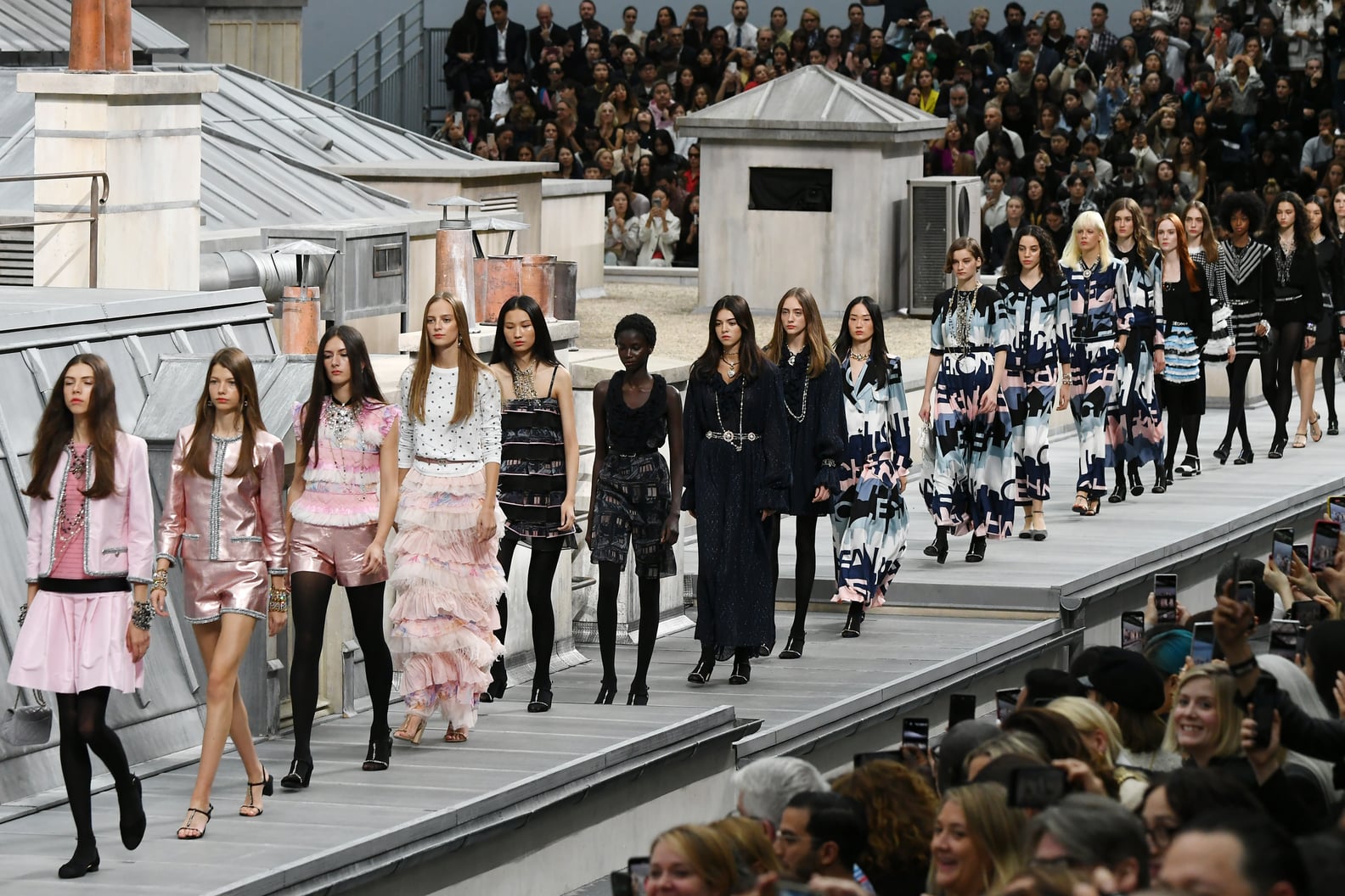 Chanel Spring 2020 Runway at Paris Fashion Week | PS Fashion