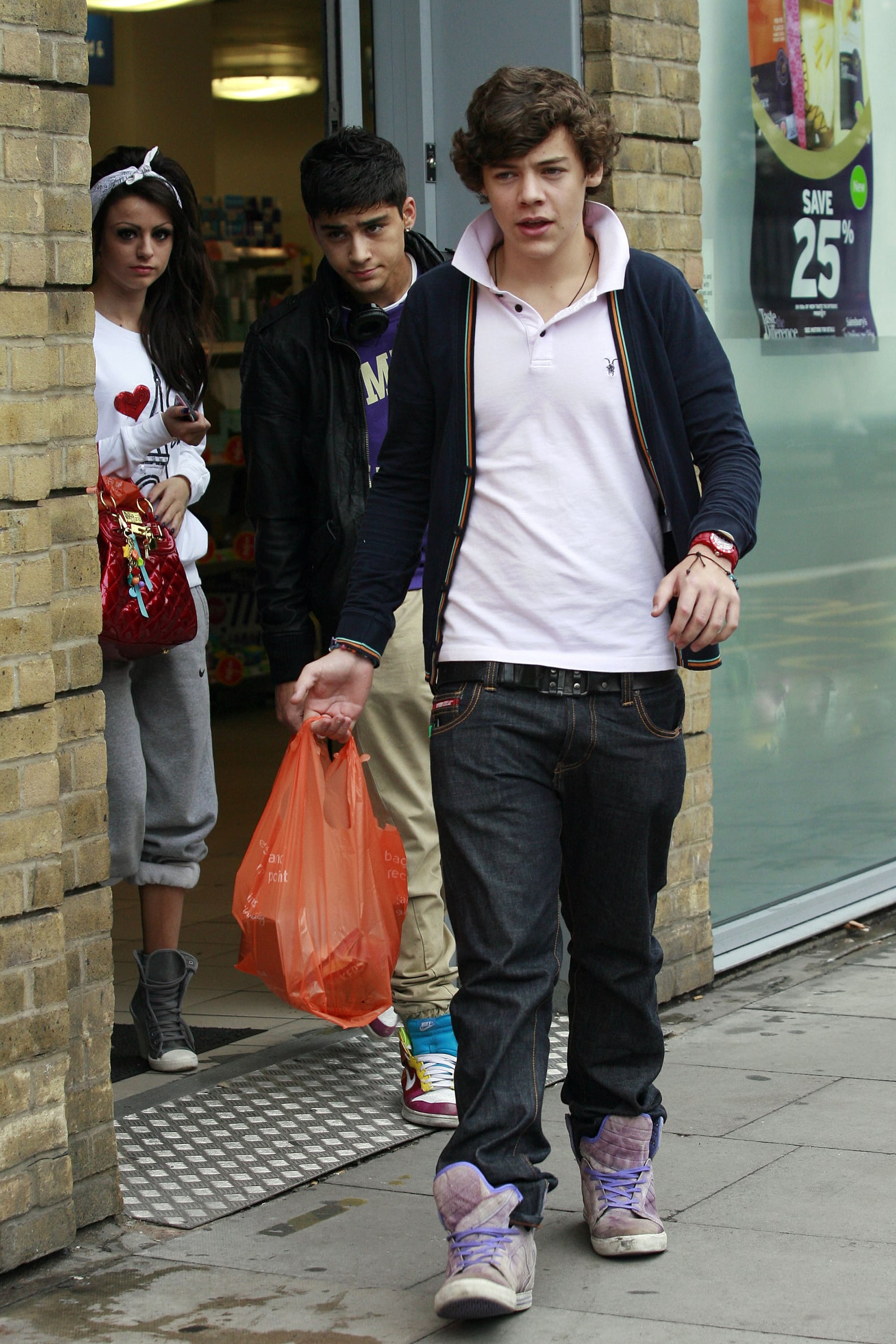 Harry Styles Outfits and Style Evolution | PS Fashion