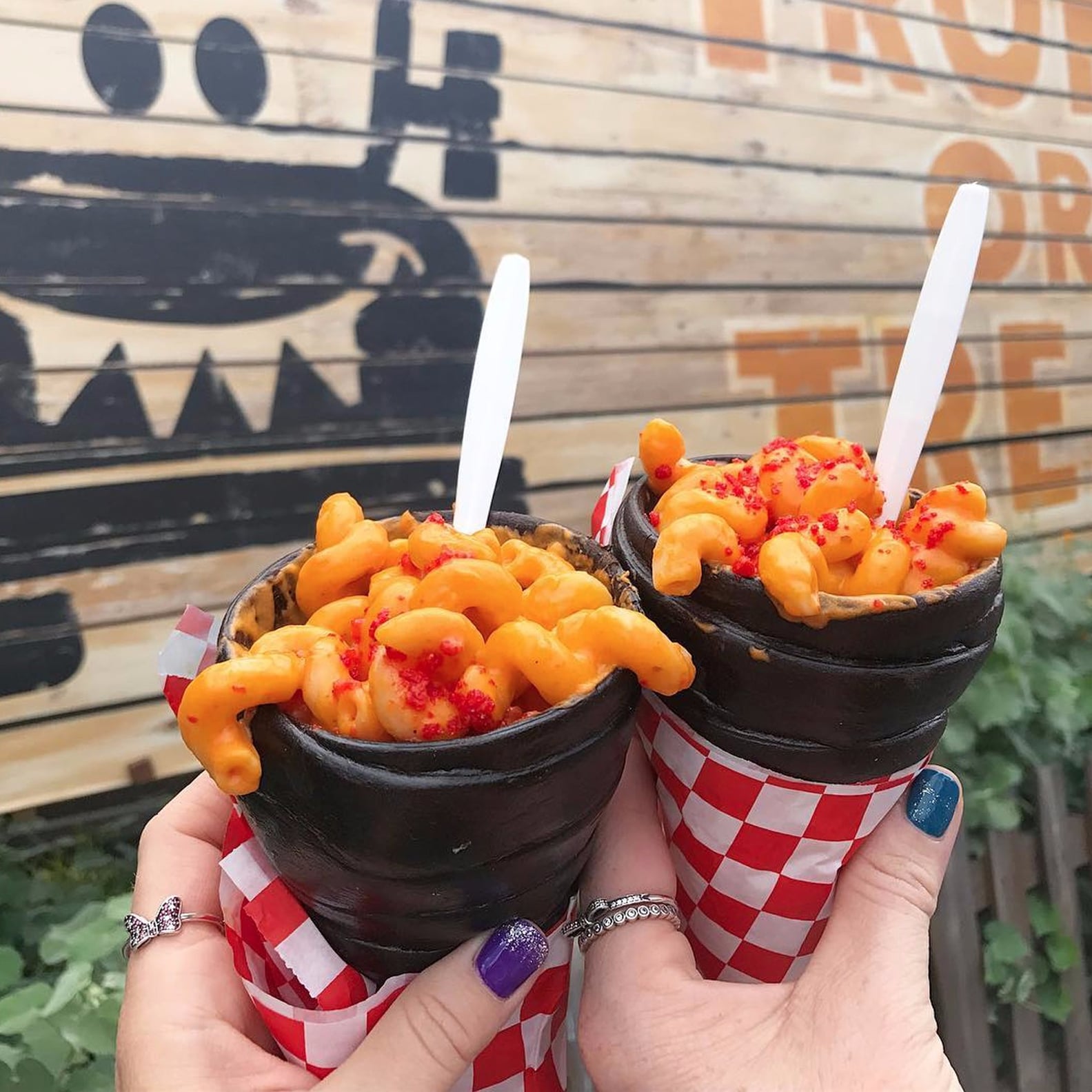 Disney Slow Burnin' Mac & Cheese Cone | PS Food