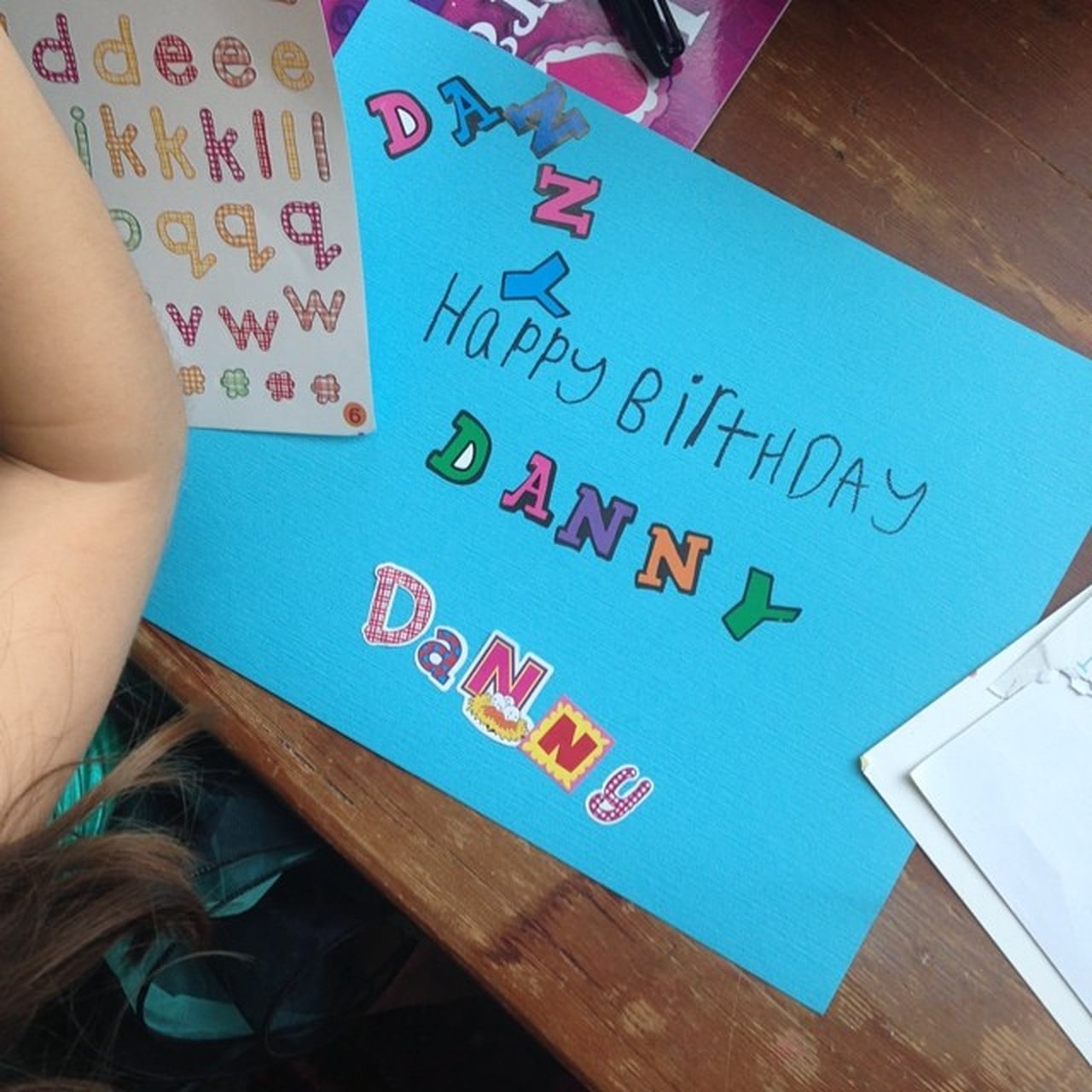 Reddit Users Send Birthday Cards to Sick Boy | PS Tech