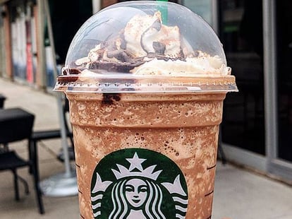 Starbucks's Ferrero Rocher Frappuccino With Caramel Drizzle | POPSUGAR Food
