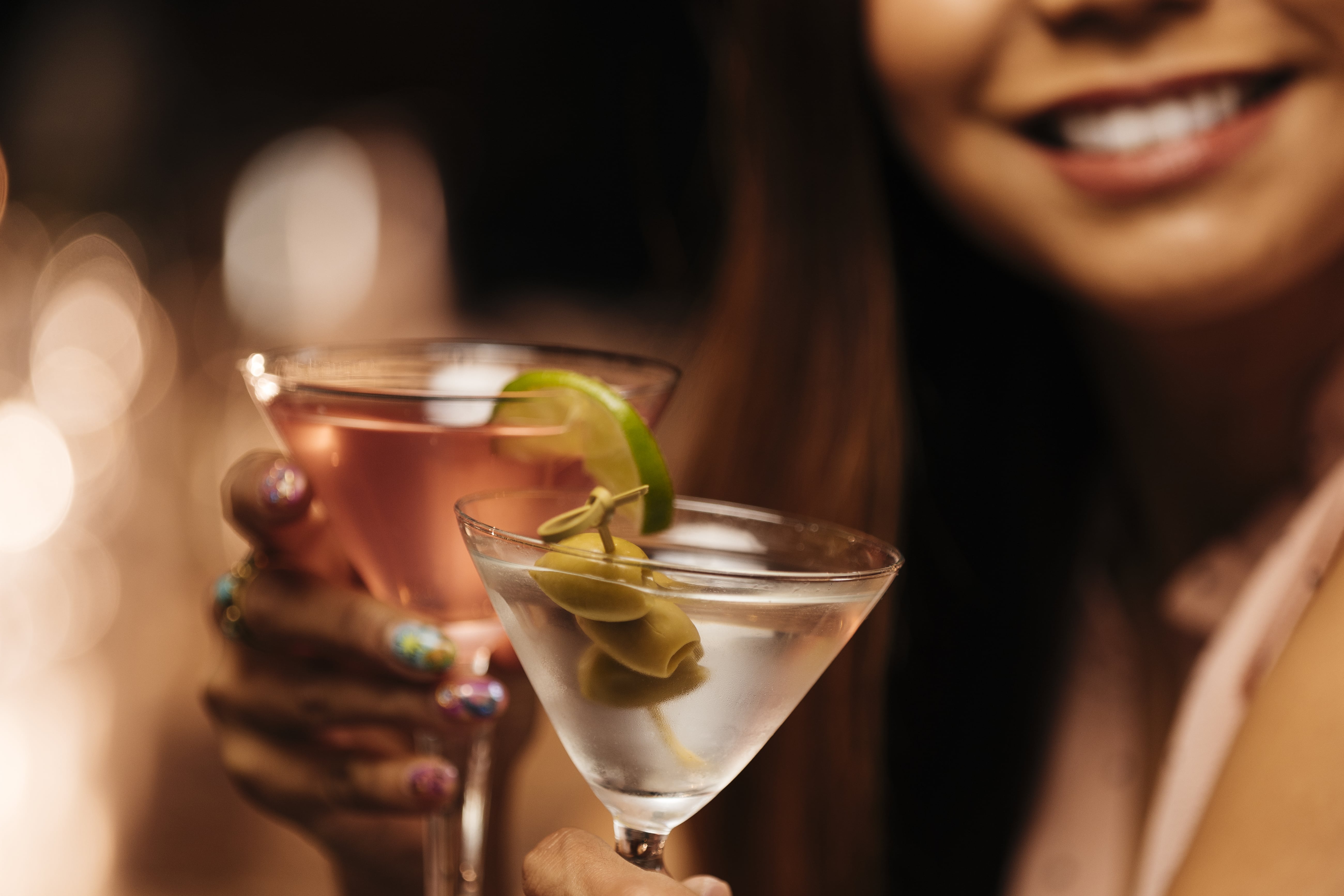 Dry-Dating Benefits and How to Date Sober Without Alcohol | POPSUGAR ...