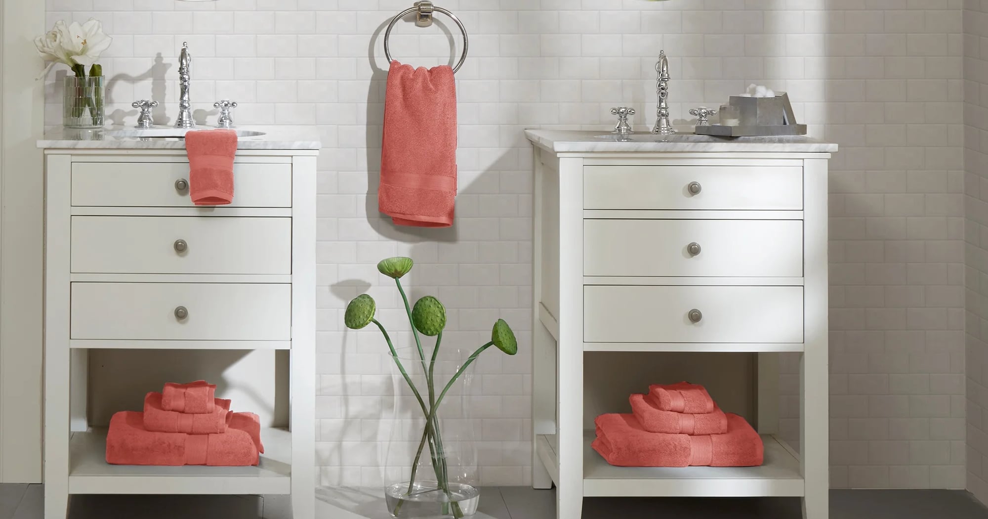 Raspberry Blush Decor Ideas and Inspiration — Color of 2023 | PS Home