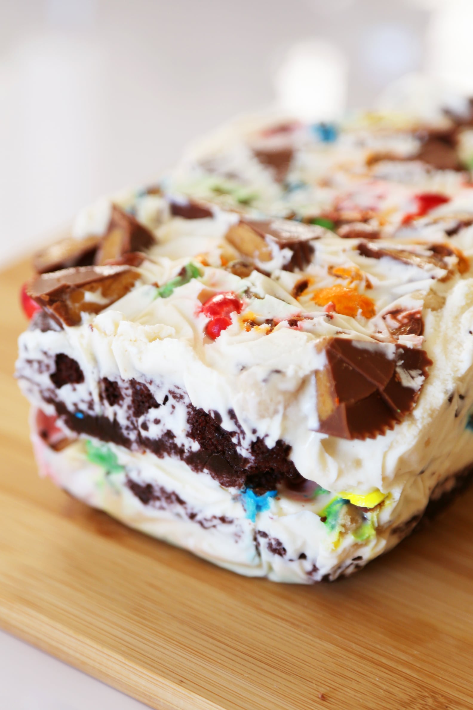 The Pioneer Woman's Ice Cream Cake Recipe With Photos | PS Food