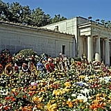 Elvis Presley Funeral Pictures | POPSUGAR Celebrity