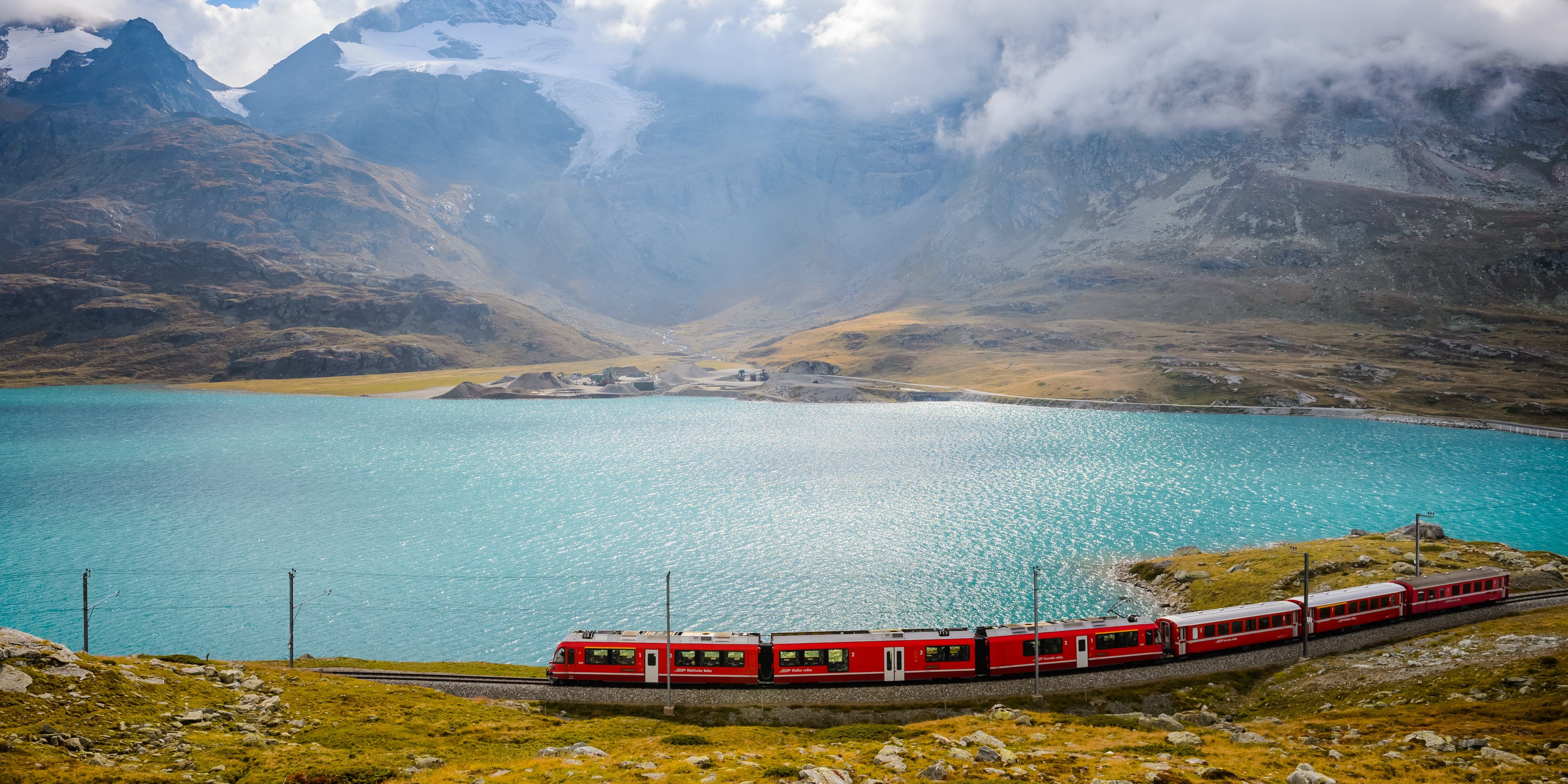 Best Train Trips 2019 | PS Smart Living