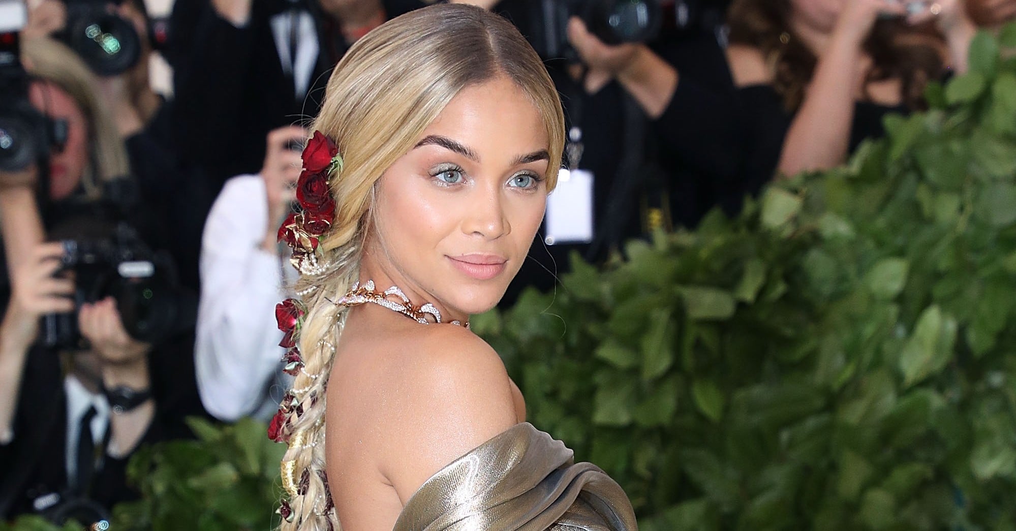Jasmine Sanders Hair at the Met Gala 2018 | PS Beauty