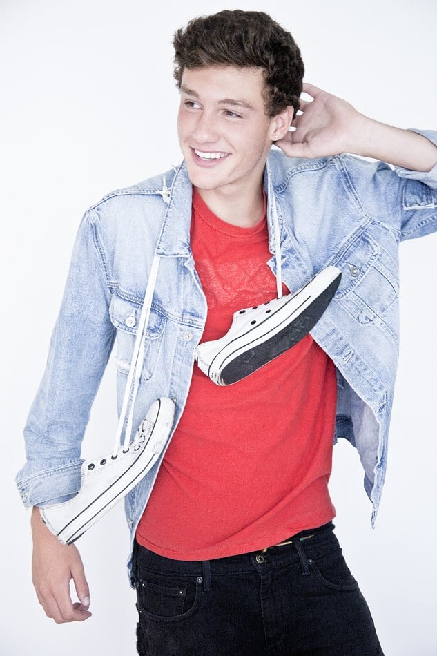 Kendall Jenner and Gigi Hadid Discover Model John Economou | PS Fashion