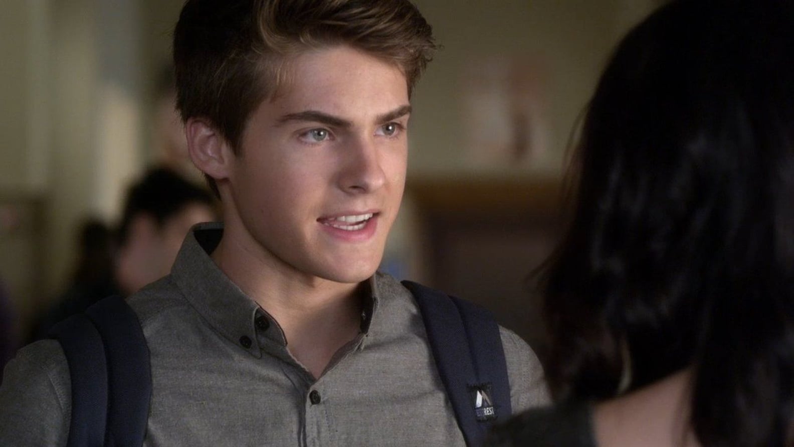 How Old Are the Actors on Pretty Little Liars? | PS Entertainment