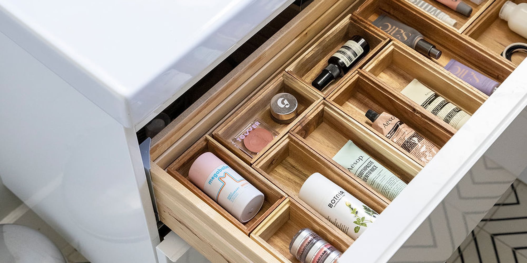 How to Tackle Hidden Clutter Hotspots: Expert Tips | PS Home