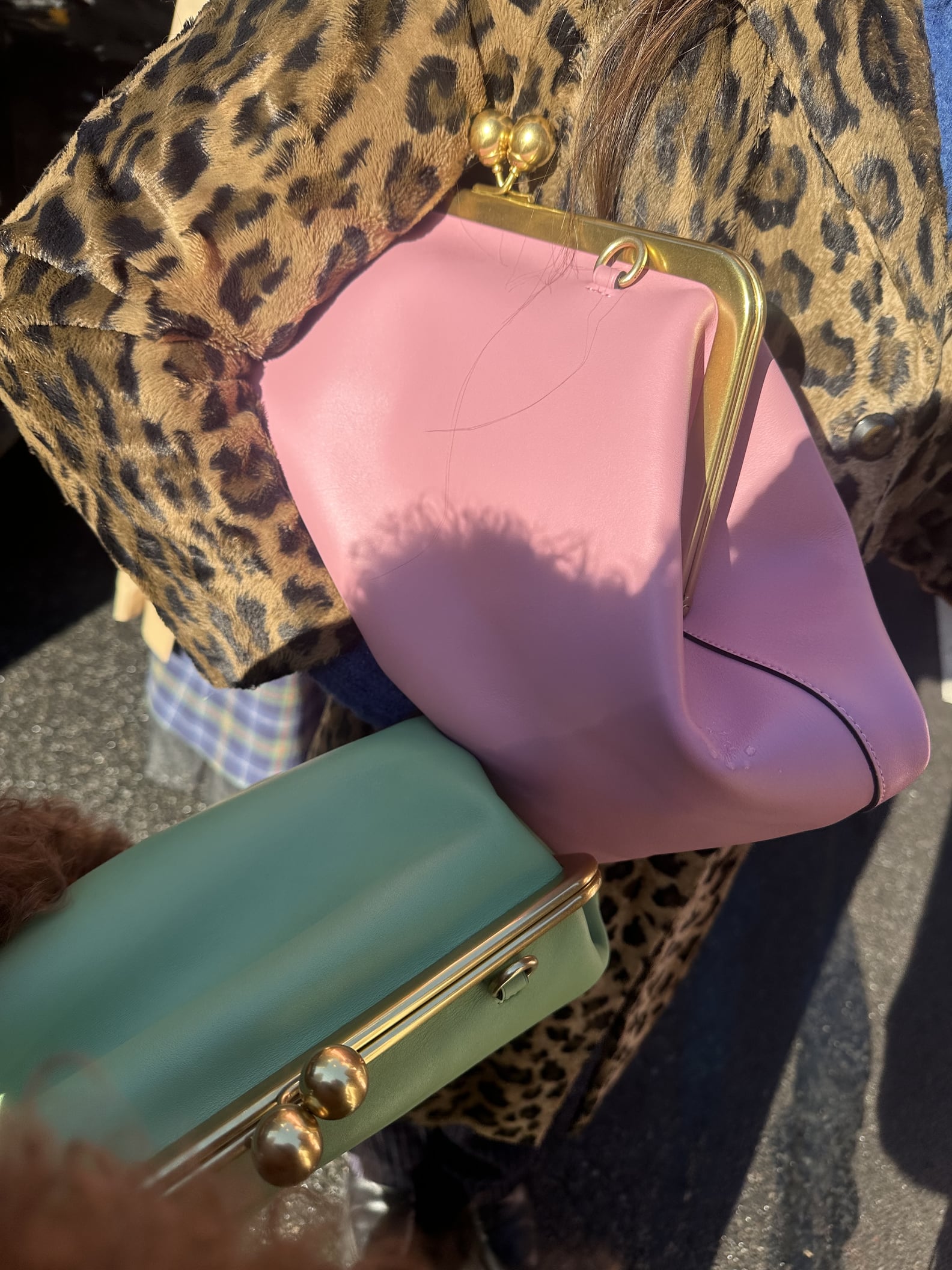 Coach Kisslock Frame Bag Review with Photos | PS Fashion
